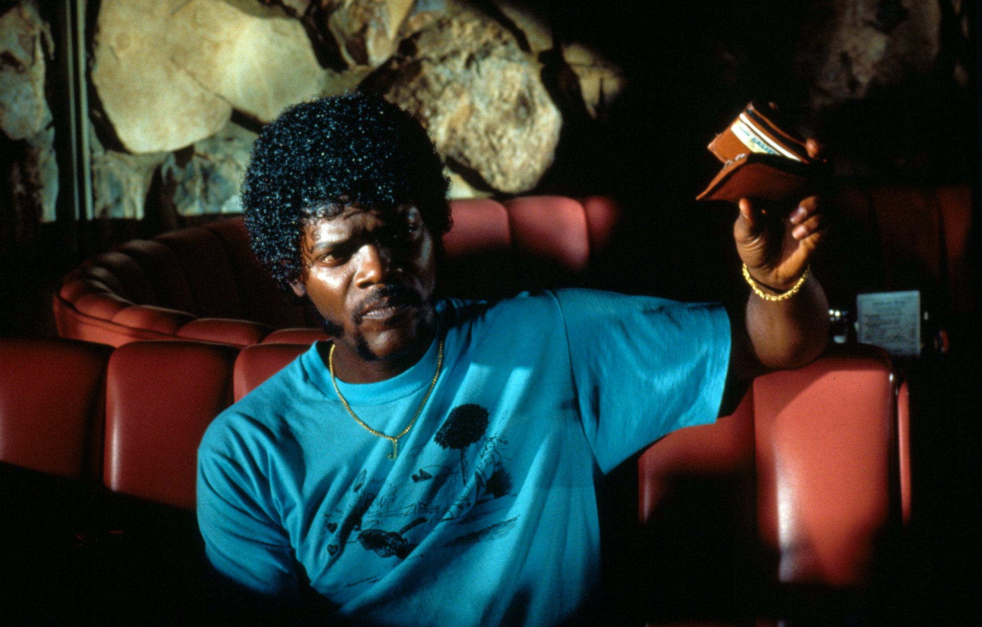 Download Movie Pulp Fiction HD Wallpaper