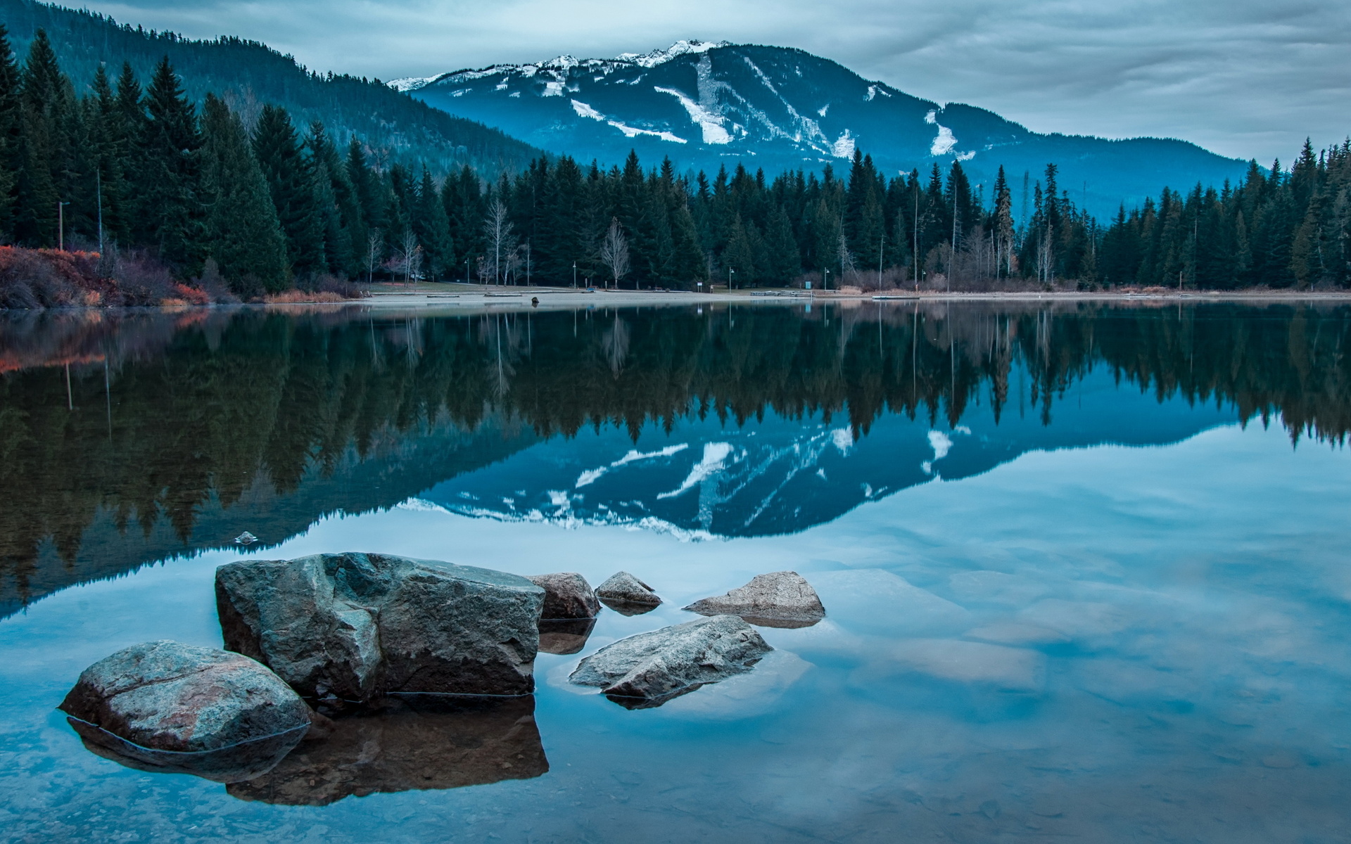 Download Photography Reflection HD Wallpaper