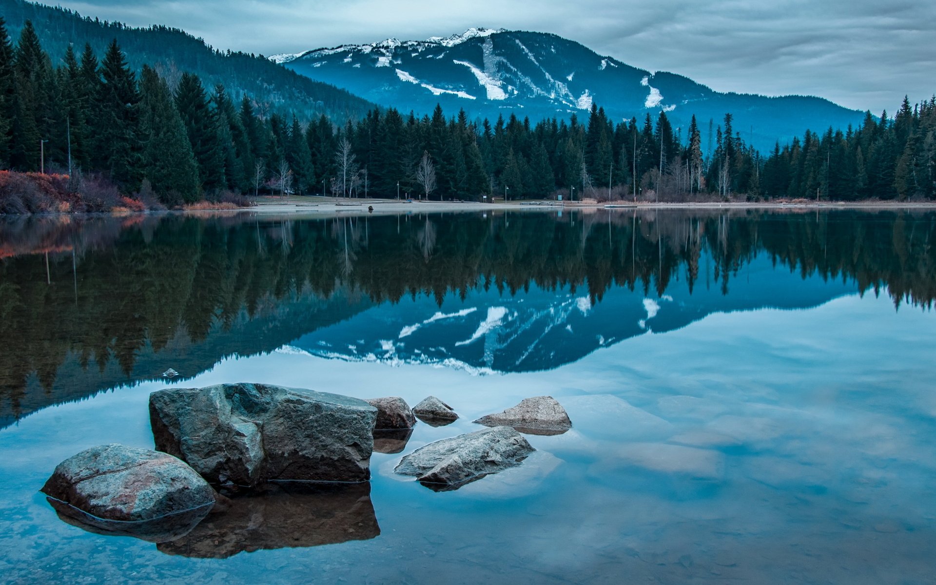 Download Photography Reflection HD Wallpaper