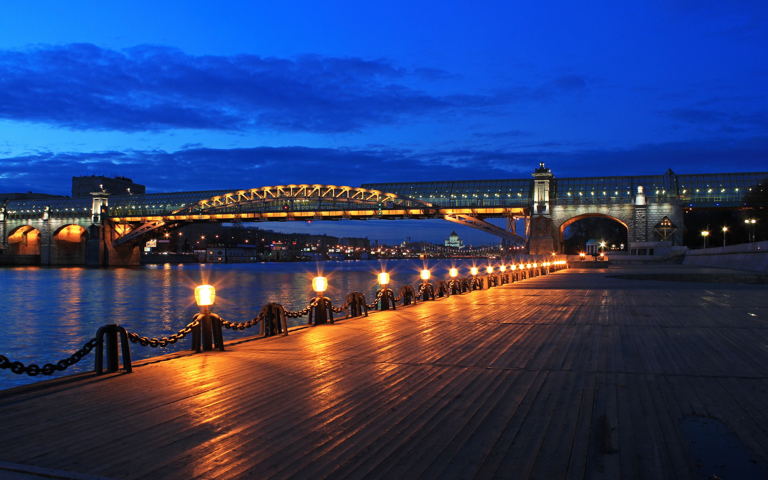 Serene Bridge at Night - Stunning HD Wallpaper