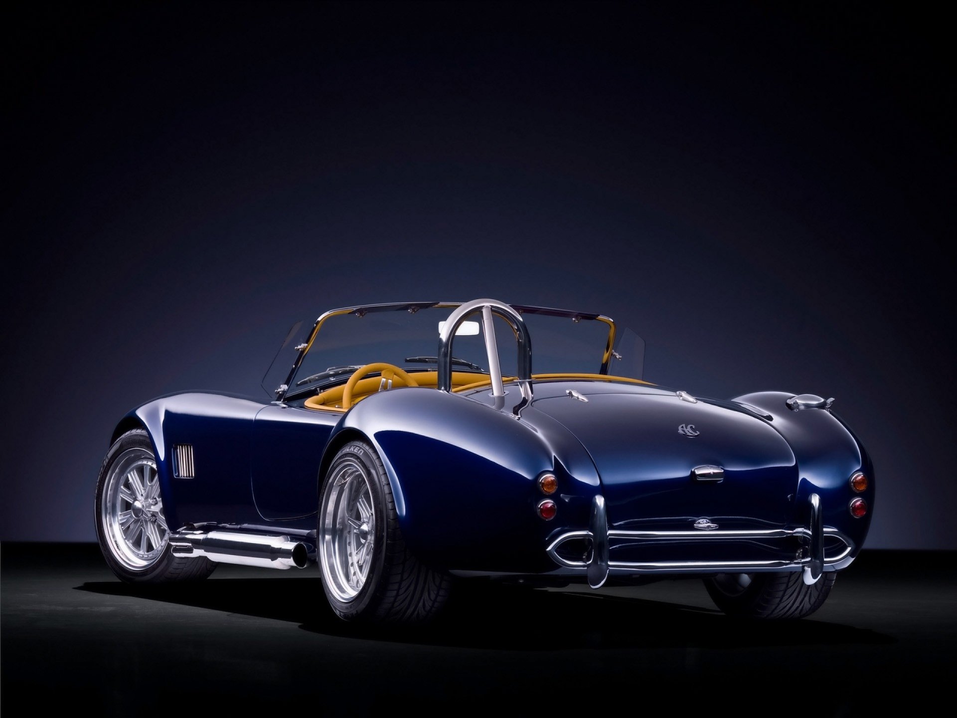 Classic AC Shelby Cobra – Stunning HD Vehicle Wallpaper