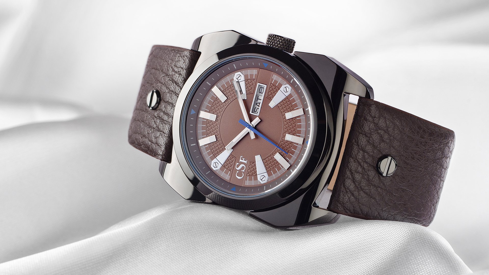 Download Man Made Watch HD Wallpaper