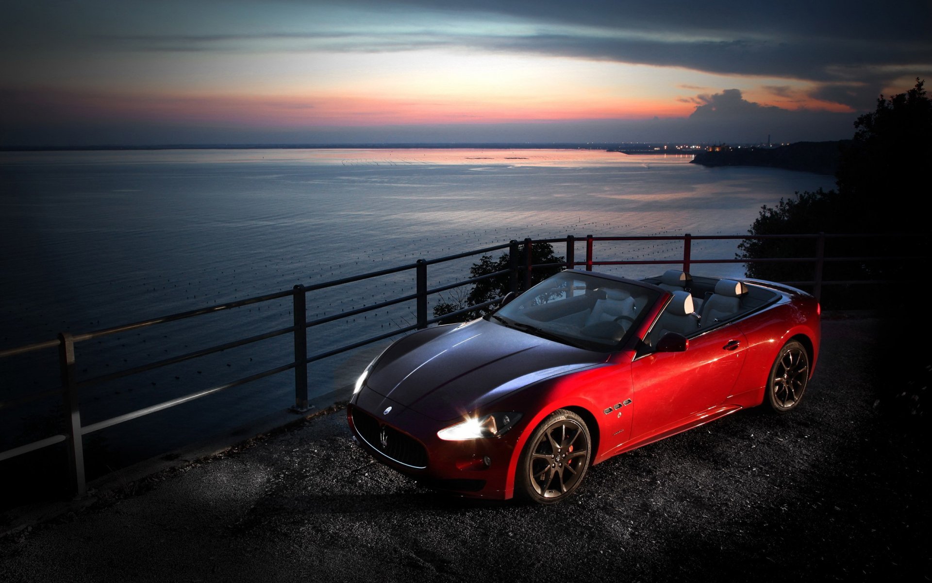Maserati Elegance: HD Sports Car Wallpaper at Sunset Vista