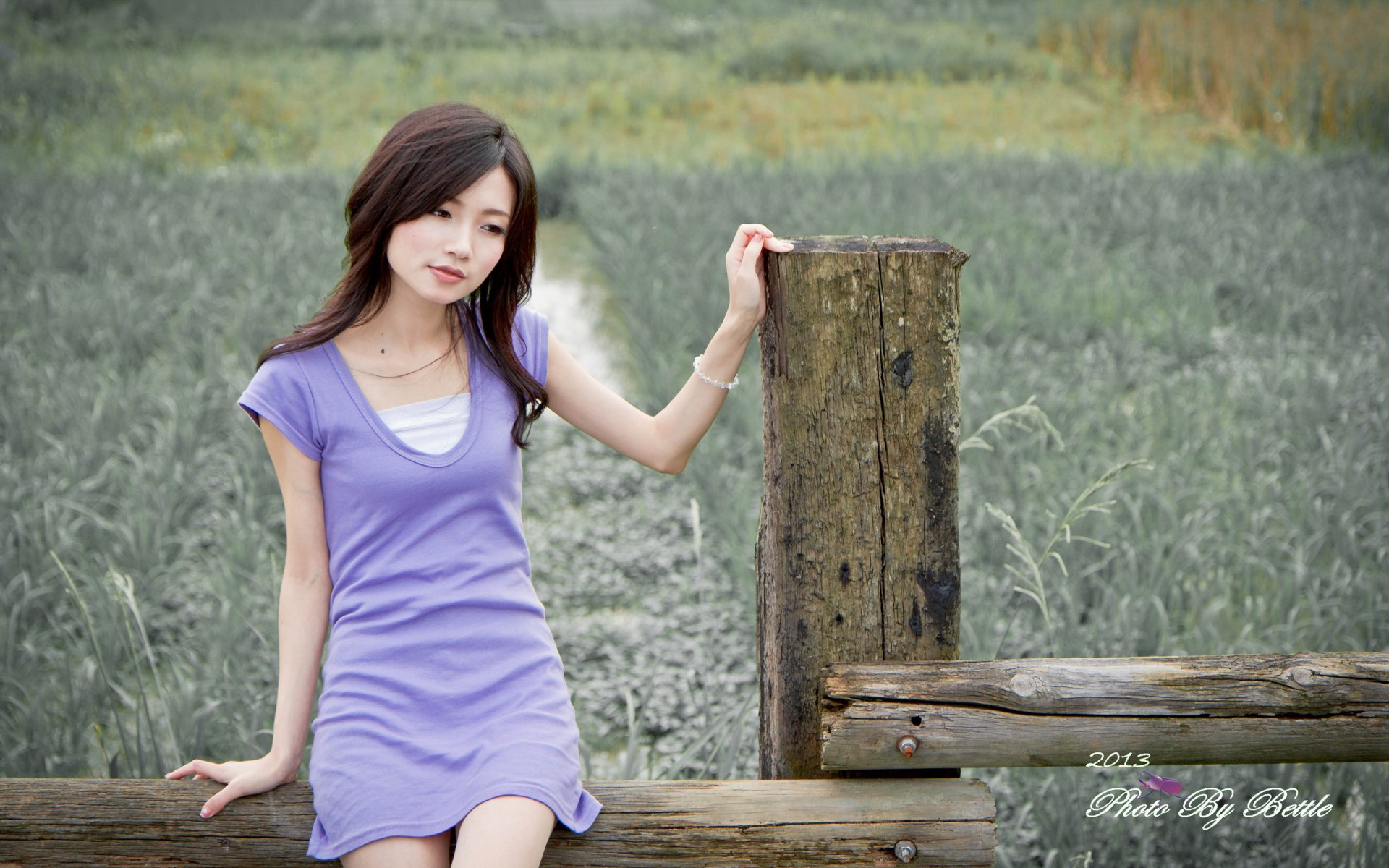 Asian Woman in Nature HD Wallpaper