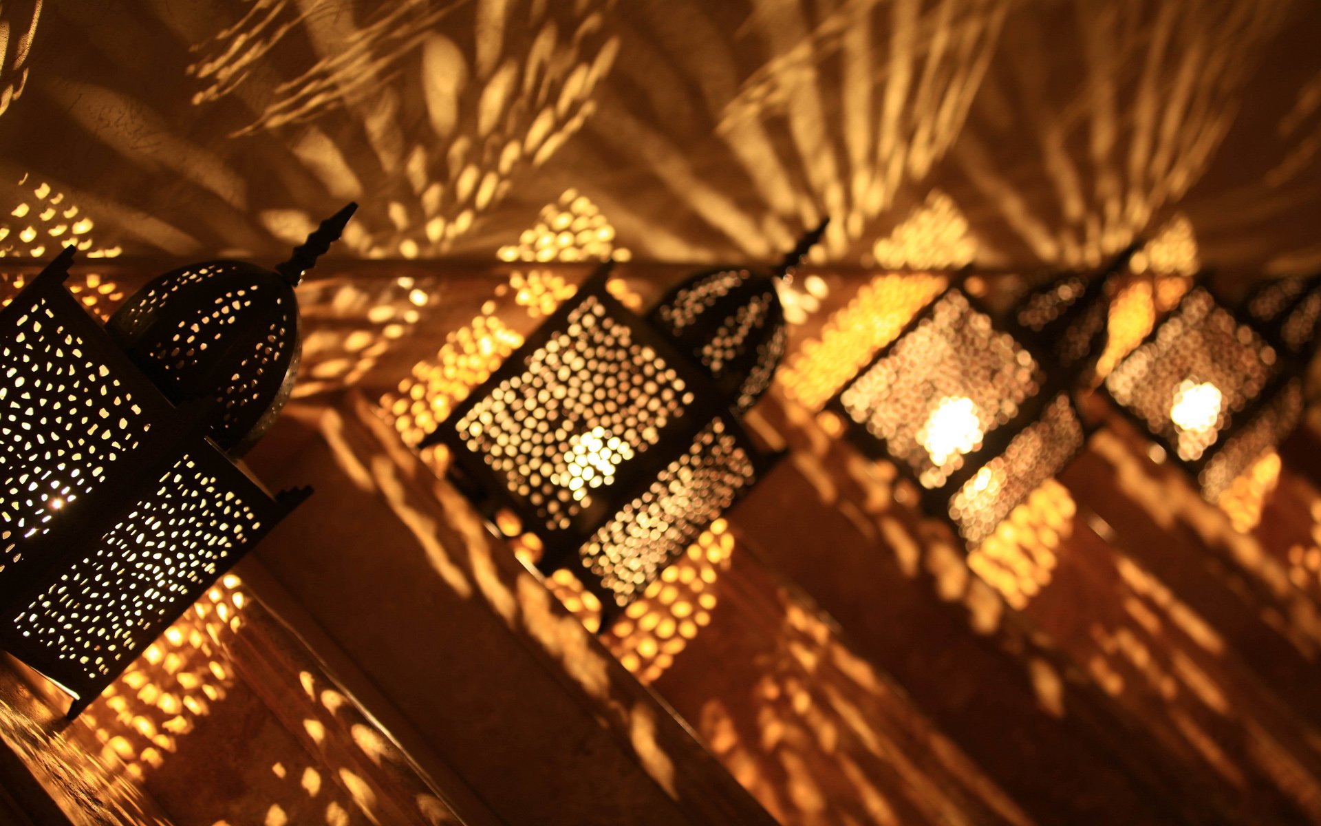 Download Man Made Lantern HD Wallpaper