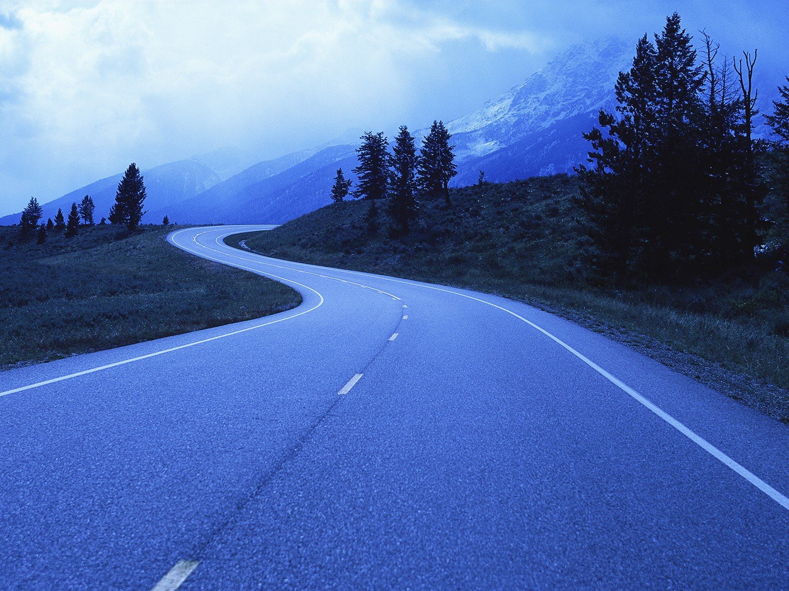 Download Man Made Road Wallpaper | 1600x1200 | Wallpaper Abyss
