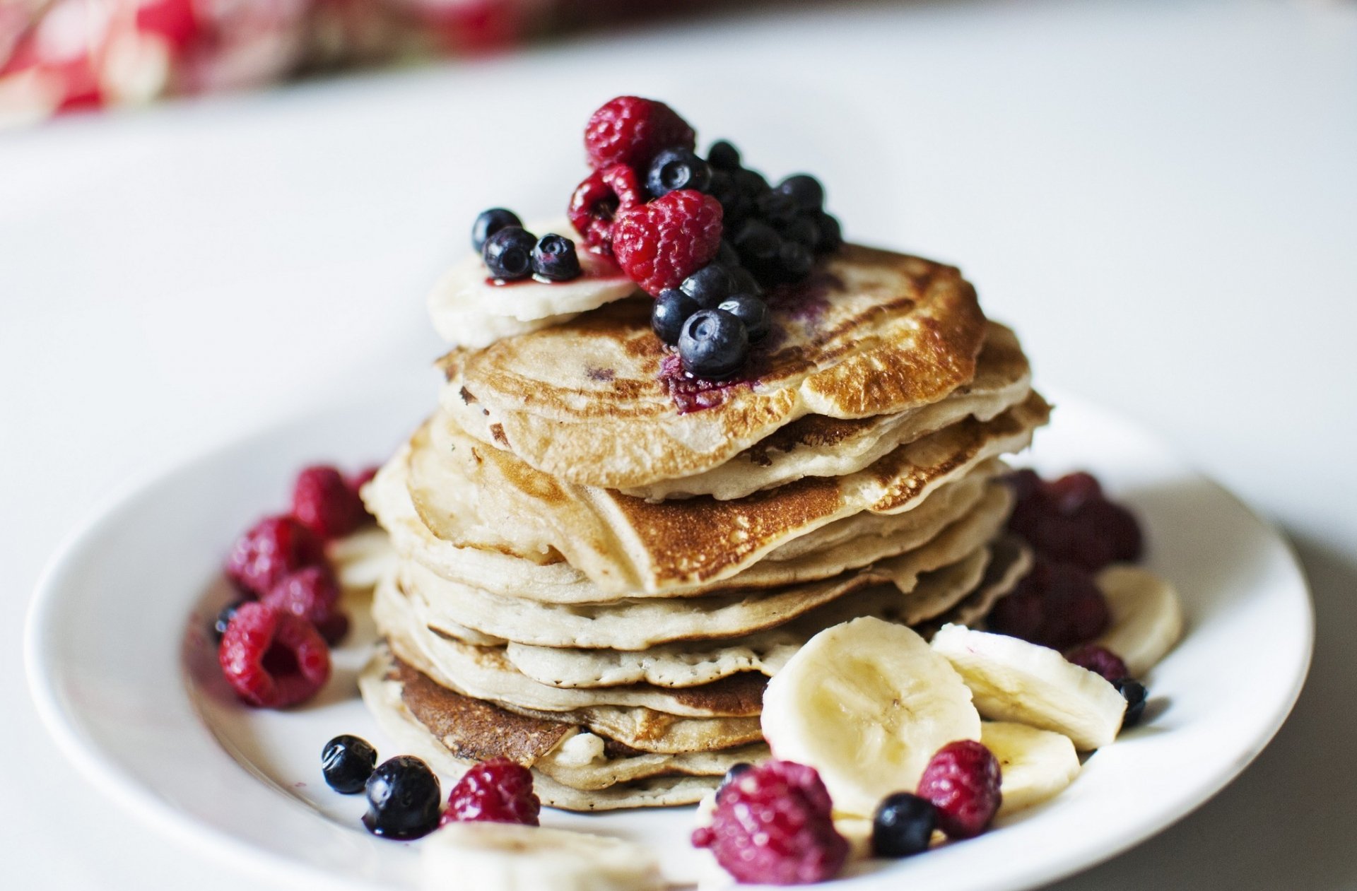Berry Bliss Pancakes: HD Breakfast Delight with Raspberries & Blueberries