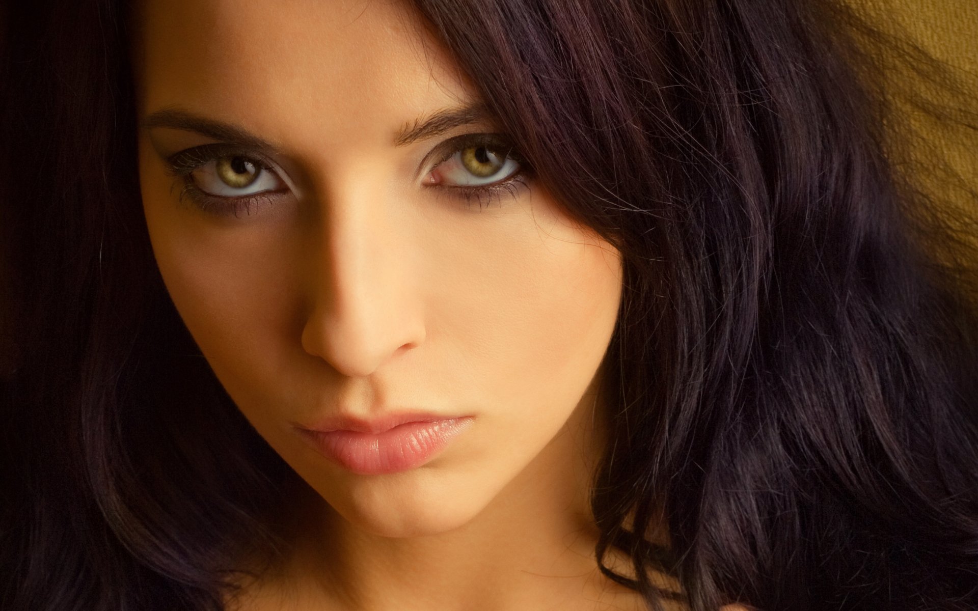 Captivating Woman's Face HD Wallpaper