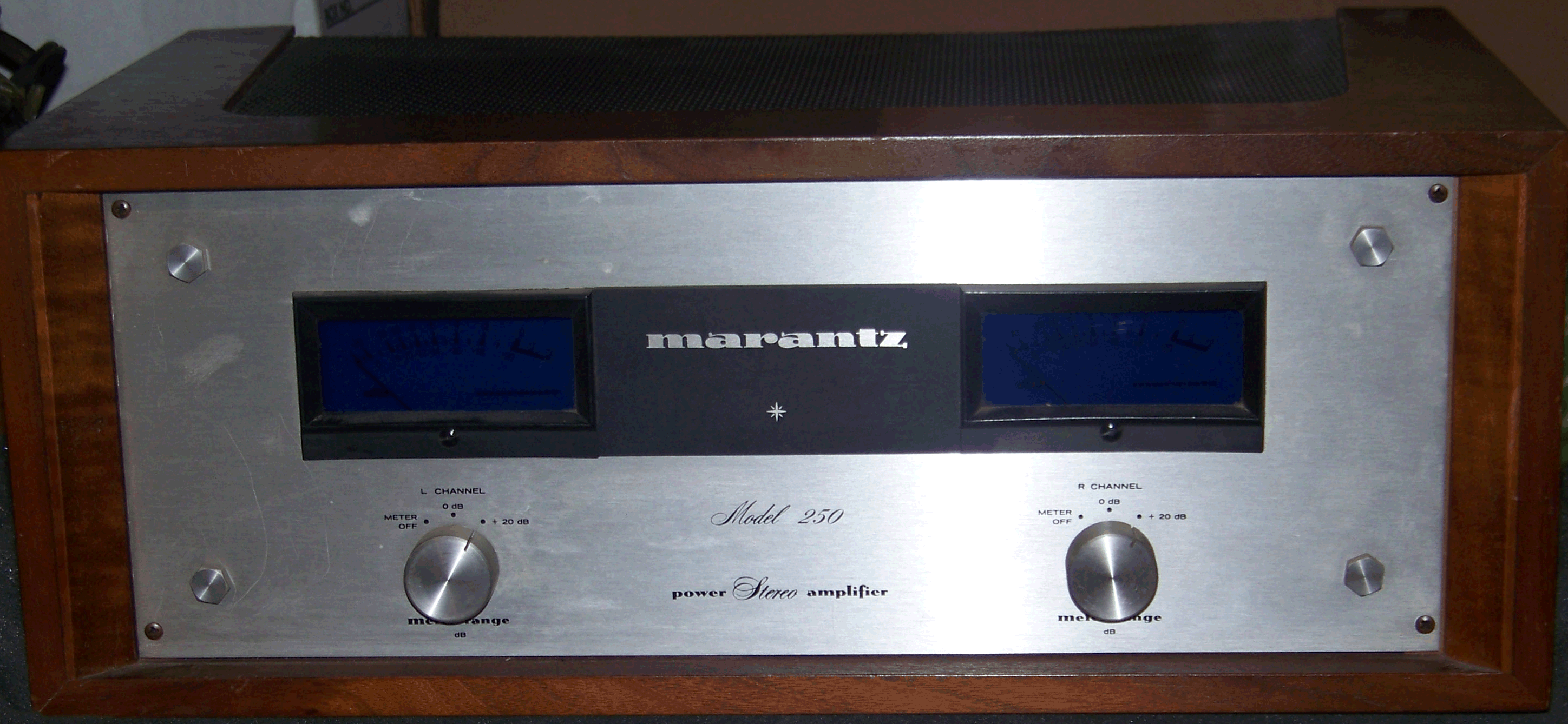 Marantz HD Wallpaper
