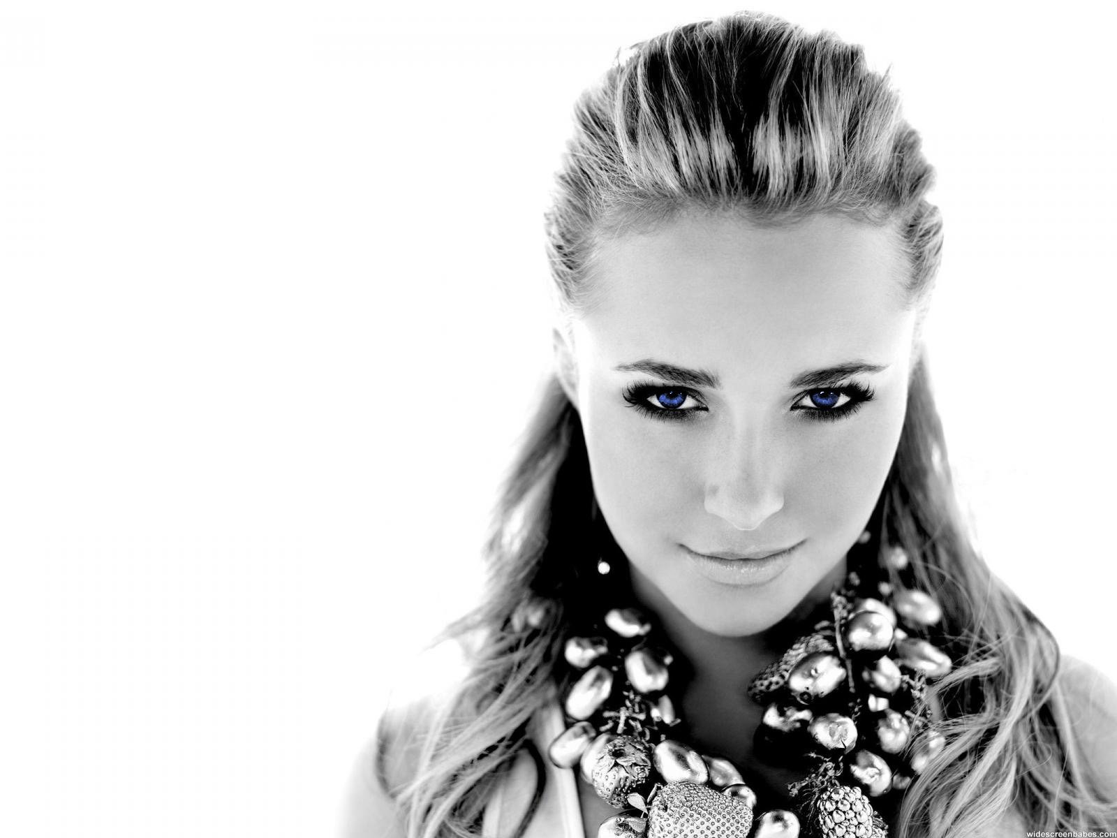 Hayden Panettiere HD Celebrity Portrait Wallpaper | 1600x1200 ...