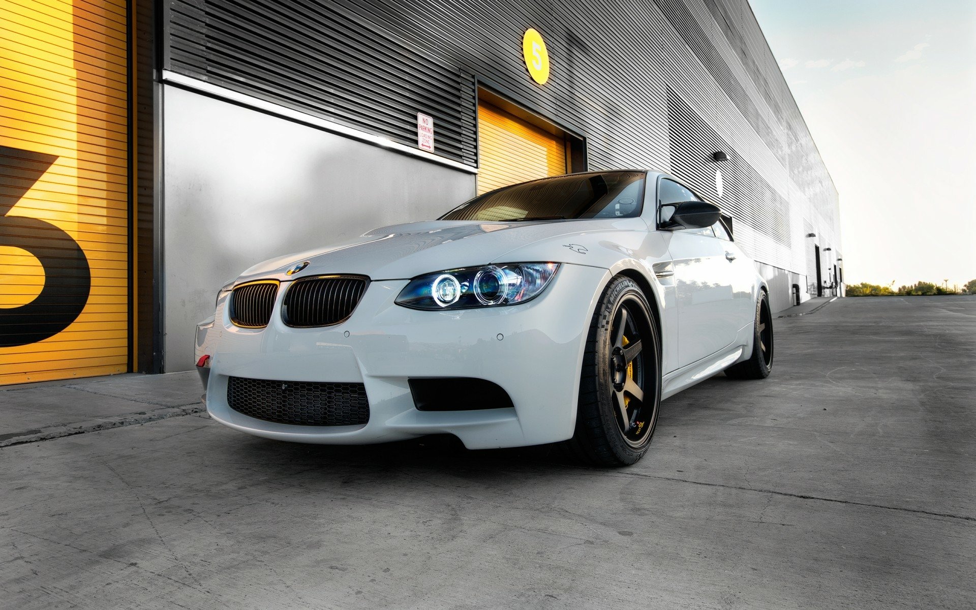 BMW HD Wallpaper