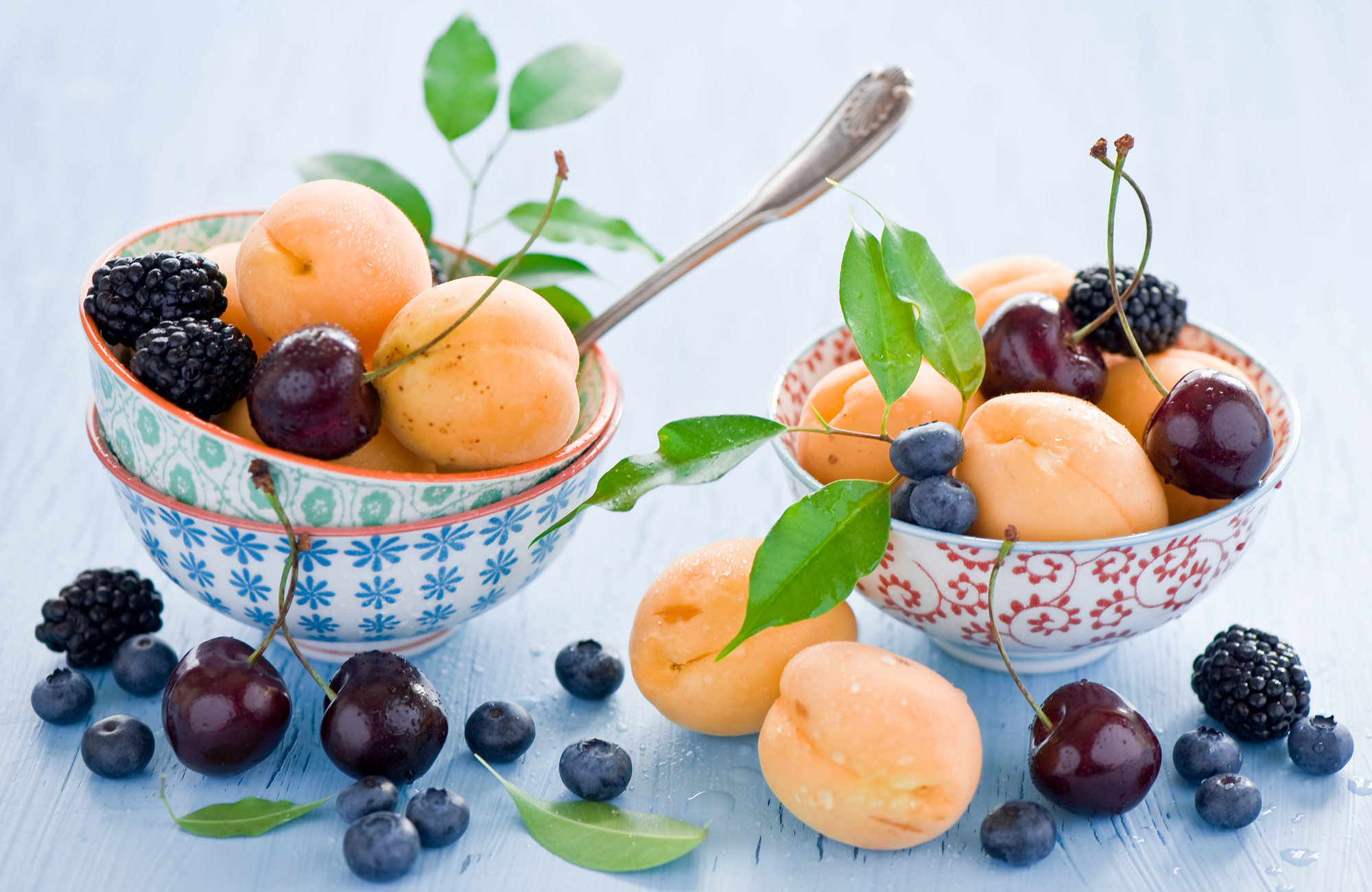 Fresh Fruit Feast: Vibrant HD Wallpaper of Juicy Berries & Apricots