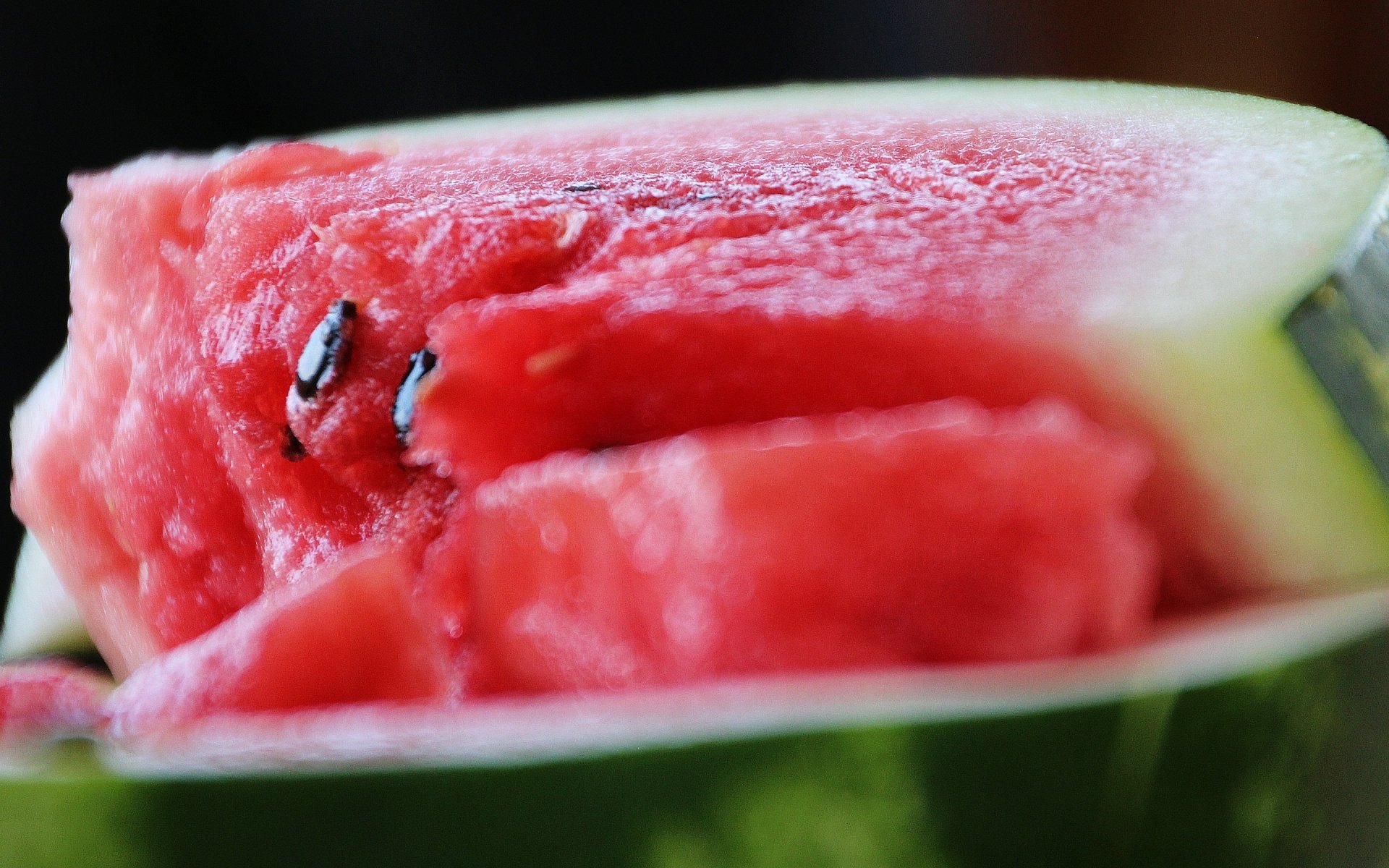 Refreshing HD Watermelon Delight: Juicy Summer Food Splash