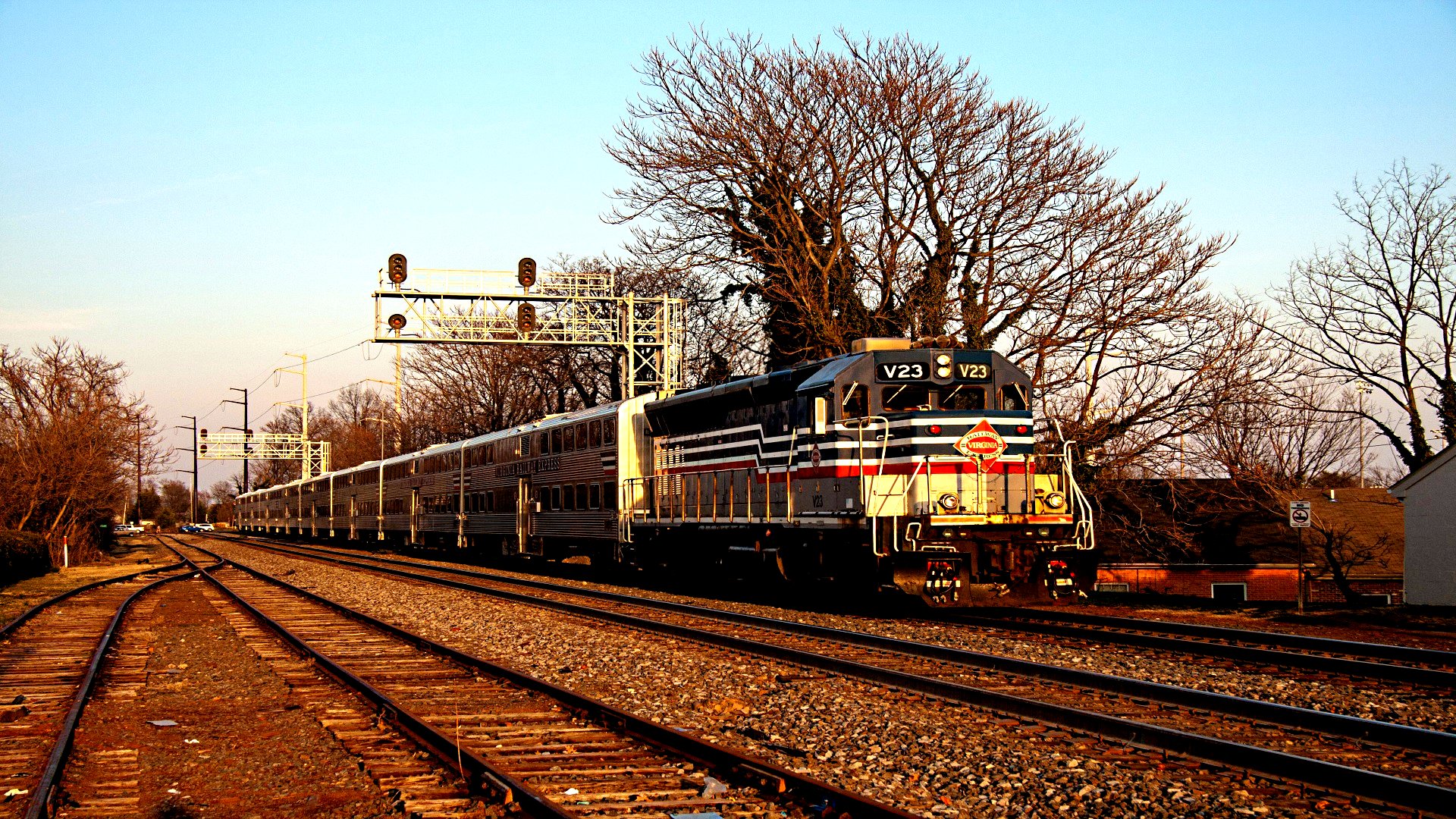 Download Vehicle Train HD Wallpaper