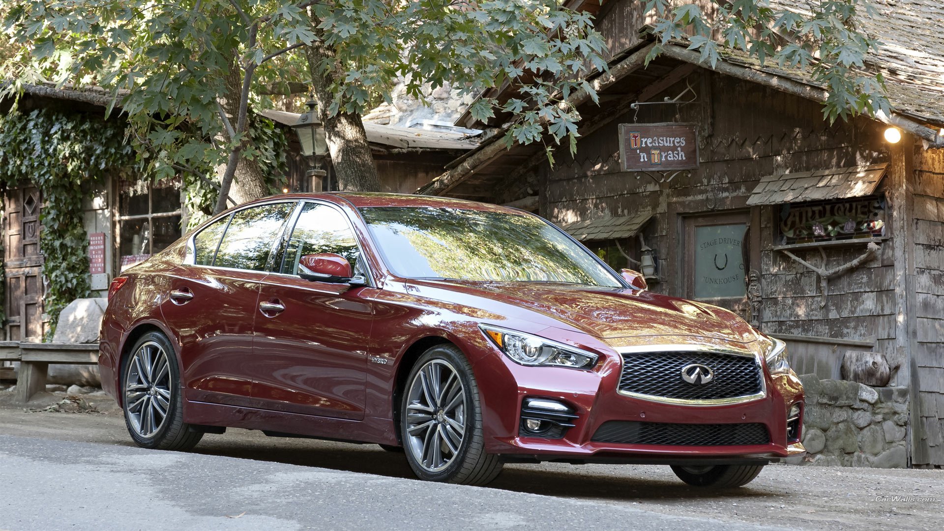 Download Vehicle Infiniti Q50 HD Wallpaper