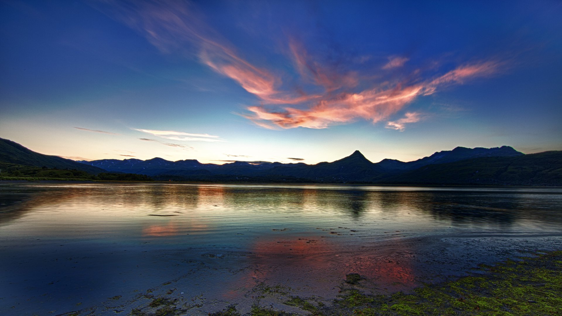 Download Nature Reflection 4k Ultra HD Wallpaper