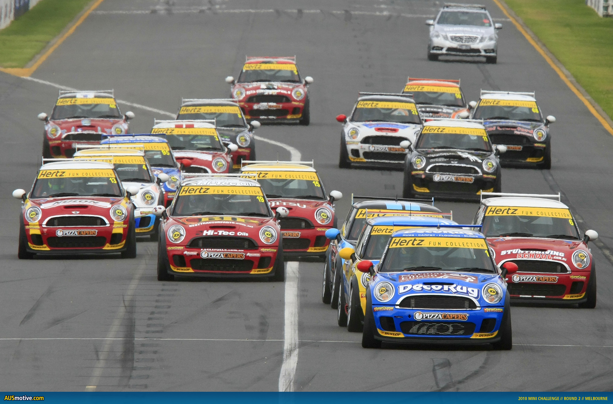 Mini Racing HD Wallpaper