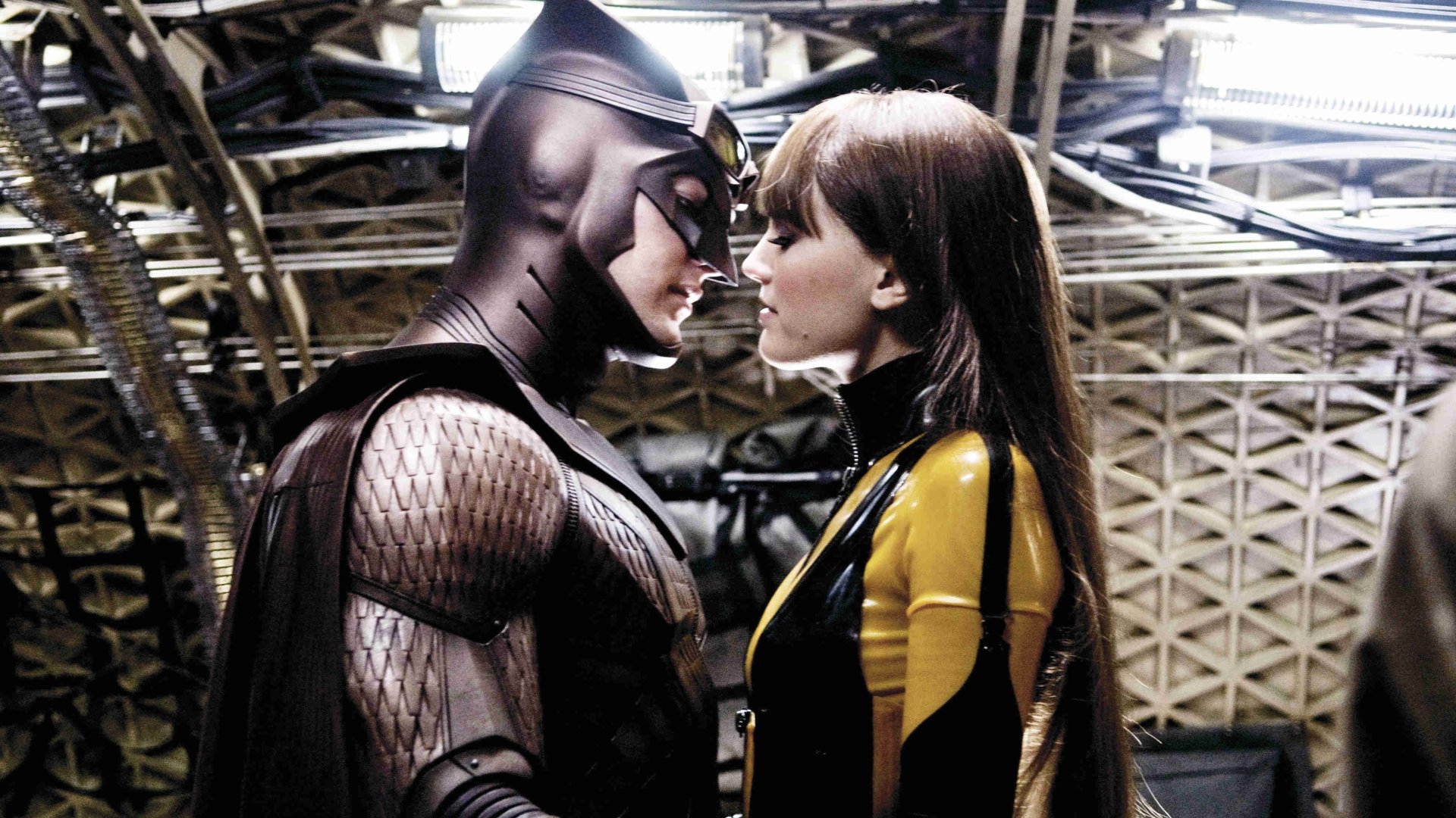 Watchmen 4K Ultra HD: Patrick Wilson as Nite Owl & Malin Akerman as Silk Spectre