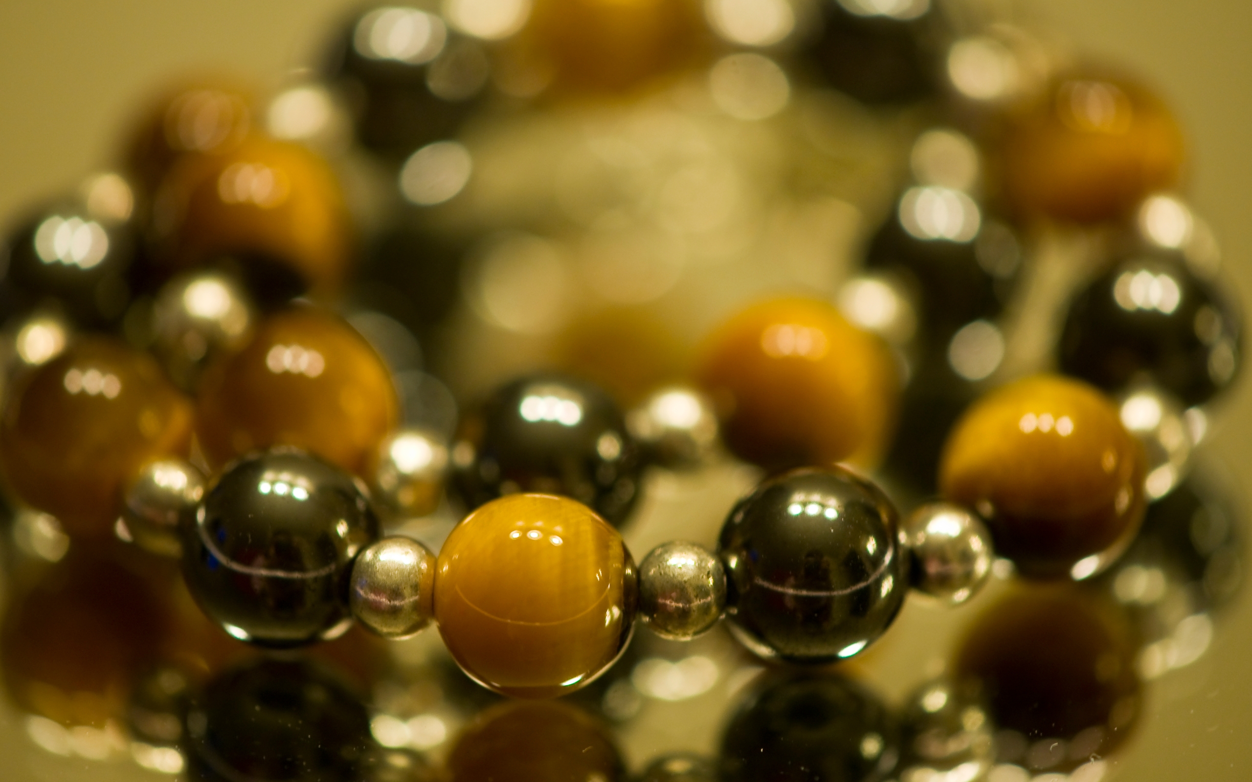 Wallpapers Charm Bracelet