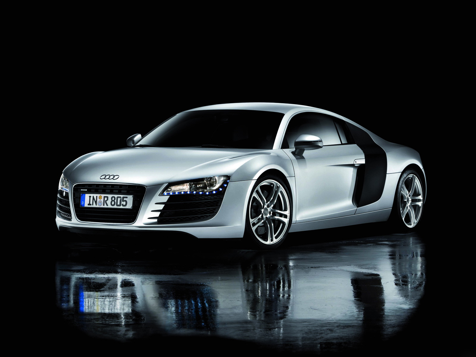 Download Vehicle Audi Wallpaper