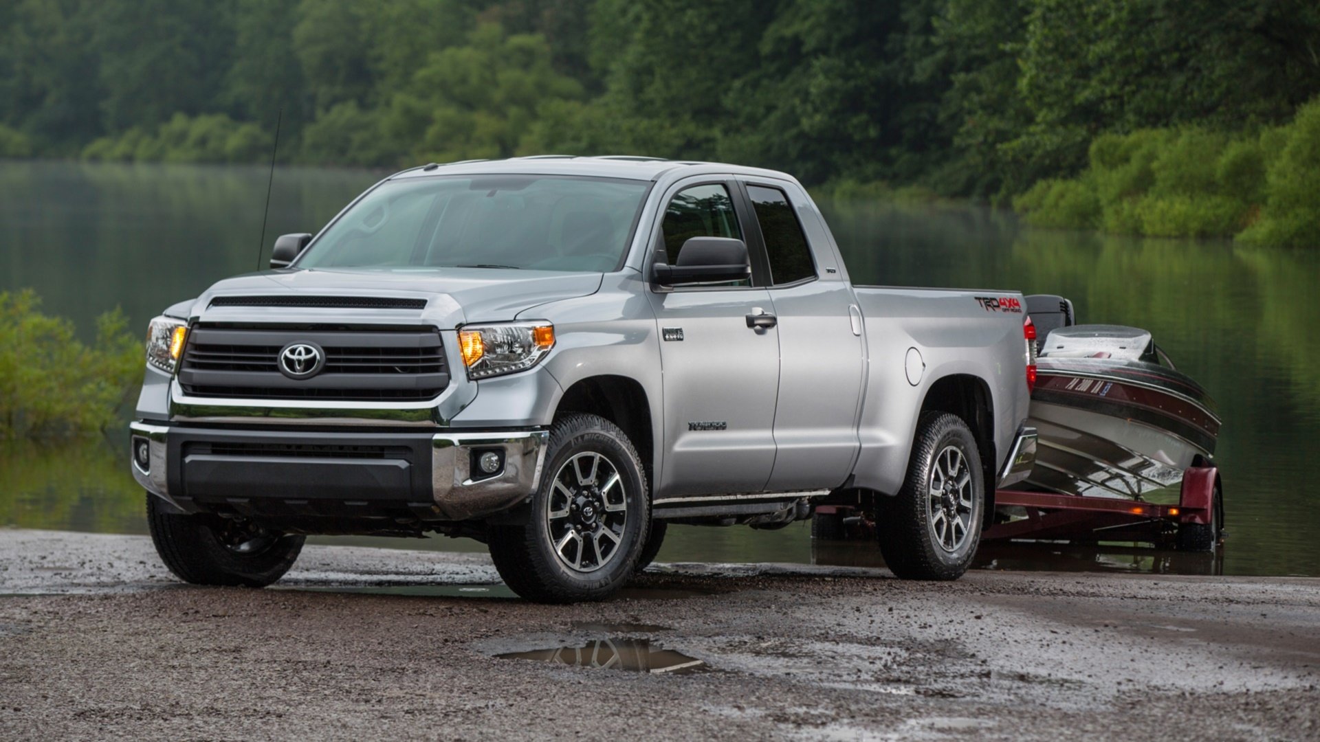 Download Vehicle Toyota Tundra HD Wallpaper