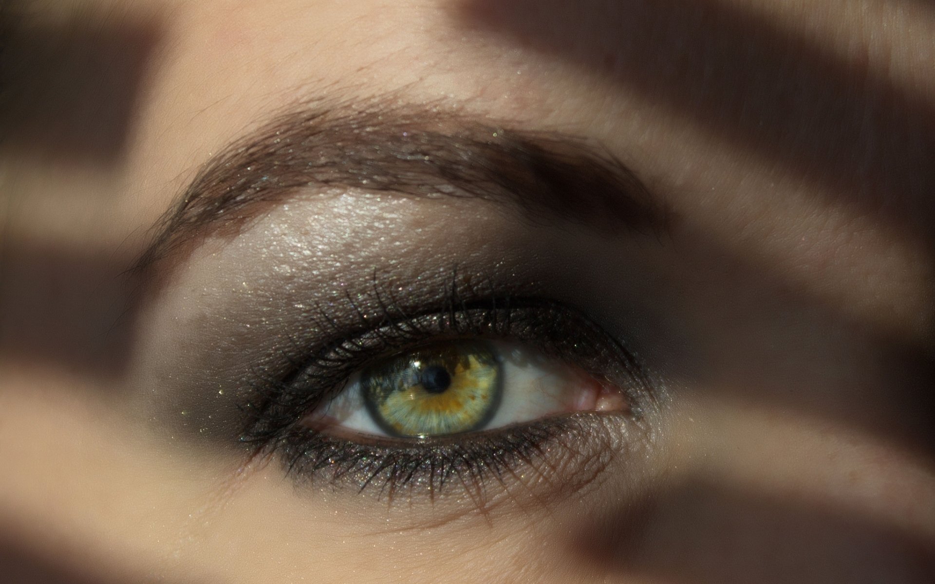 Download Woman Eye HD Wallpaper | 1920x1200 | Wallpaper Abyss
