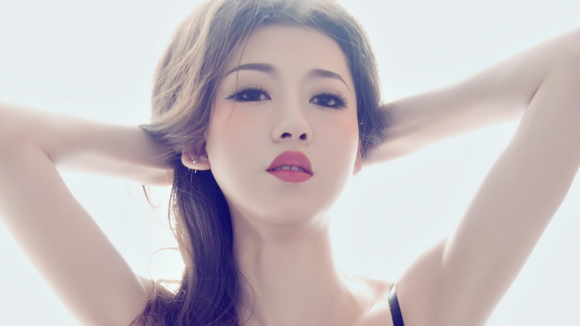 Stunning Asian Woman HD Wallpaper