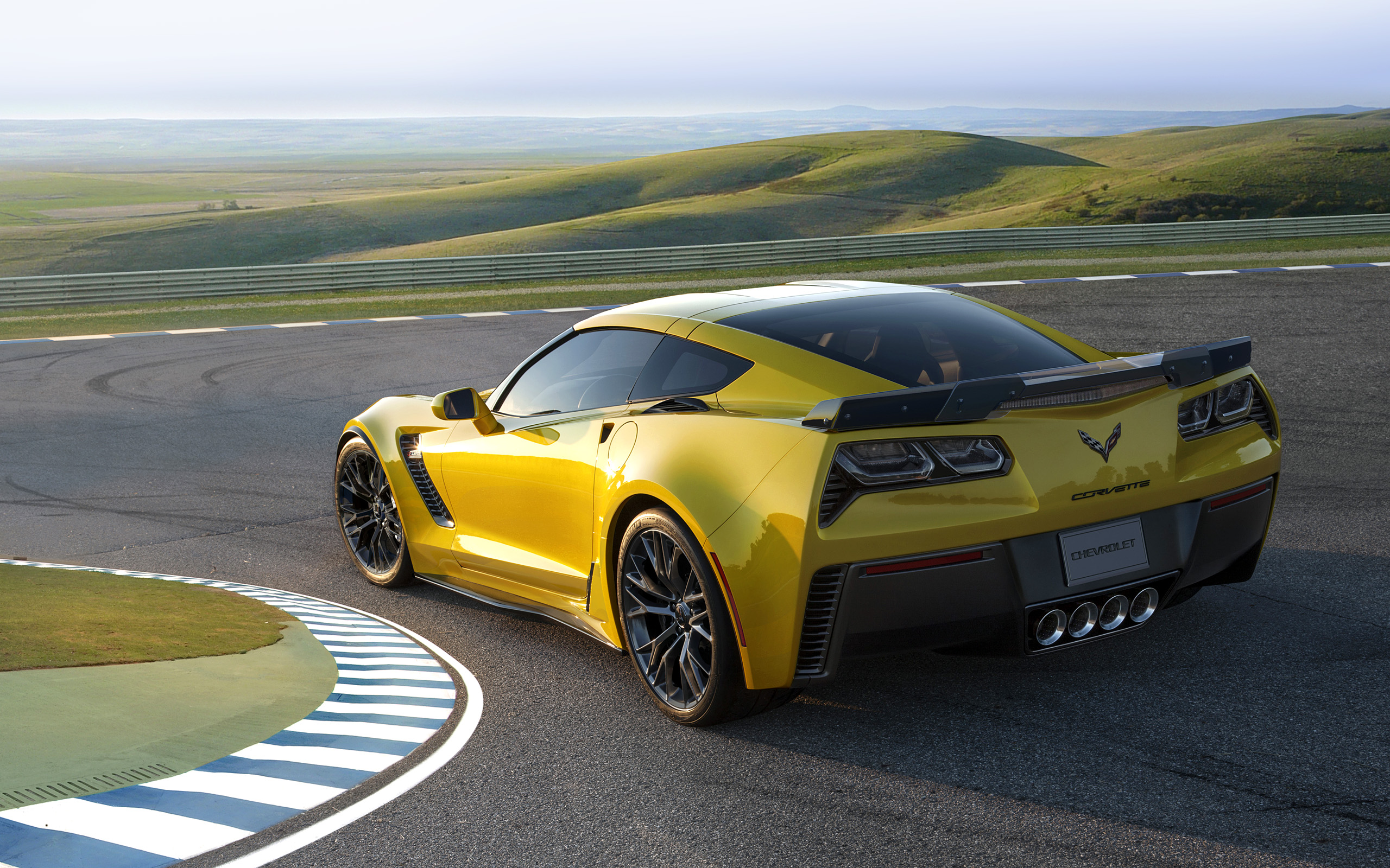 Download Chevrolet Vehicle Chevrolet Corvette HD Wallpaper