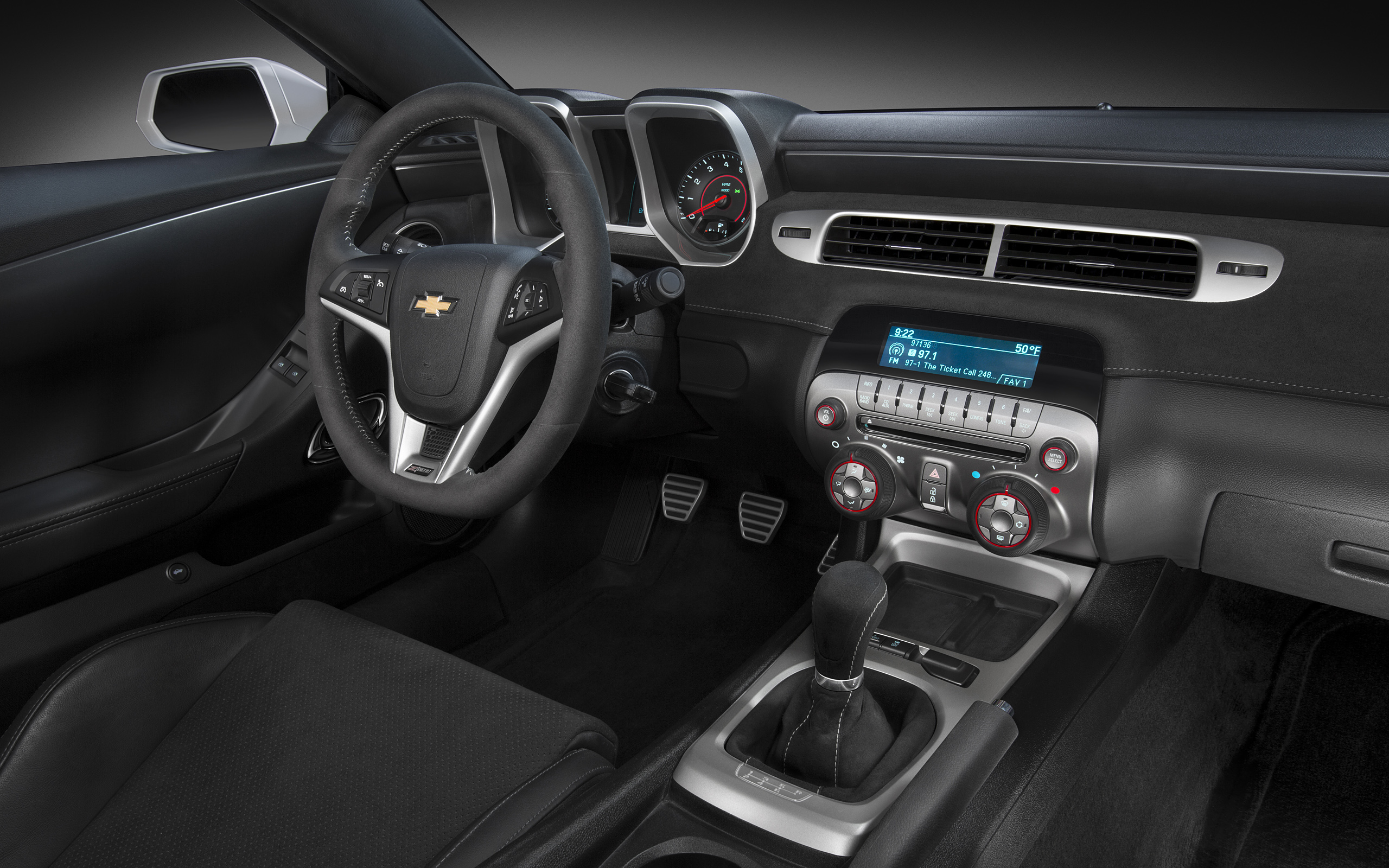 Download Chevrolet Vehicle Chevrolet Camaro HD Wallpaper
