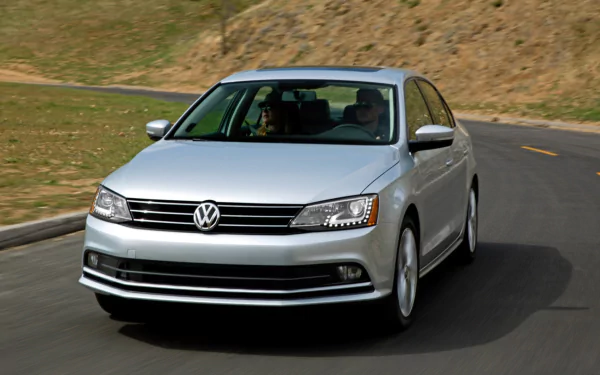 [10+] Volkswagen Jetta Wallpapers