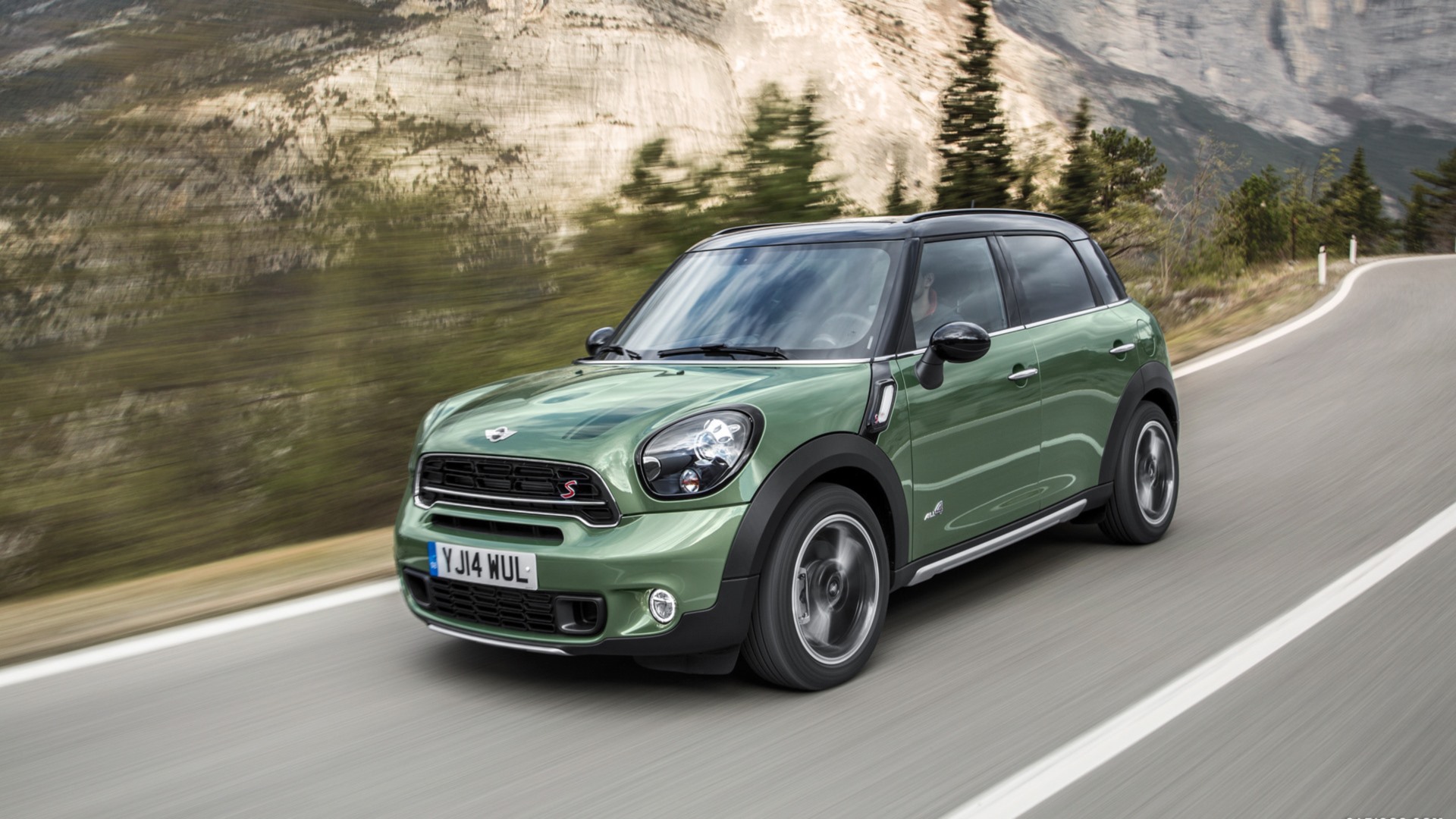 Mini Countryman HD Wallpaper