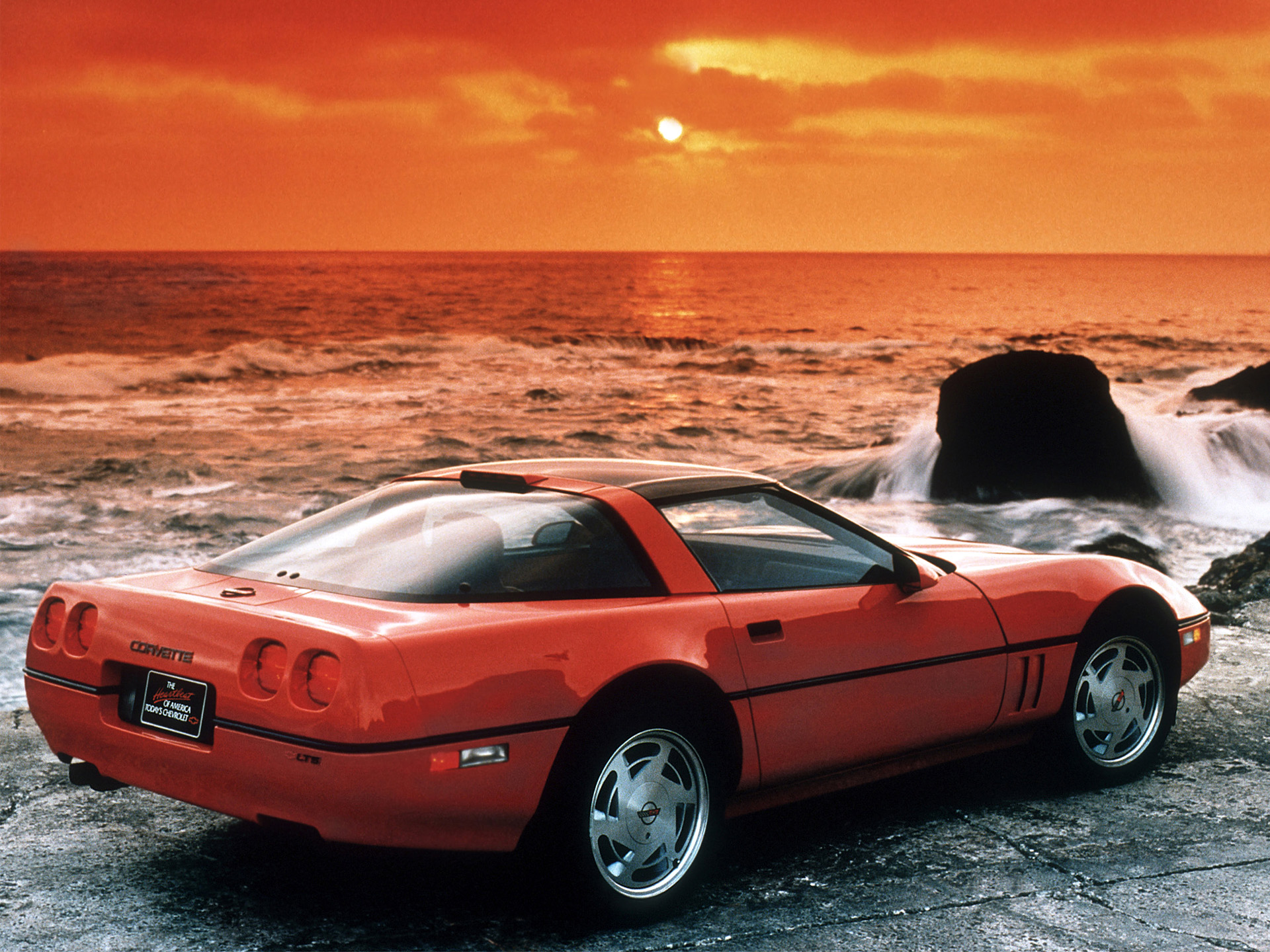 Download Chevrolet Vehicle Chevrolet Corvette HD Wallpaper