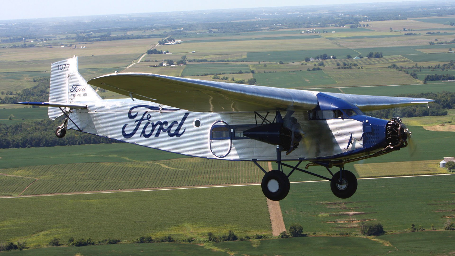 Download Vehicle Ford Trimotor HD Wallpaper