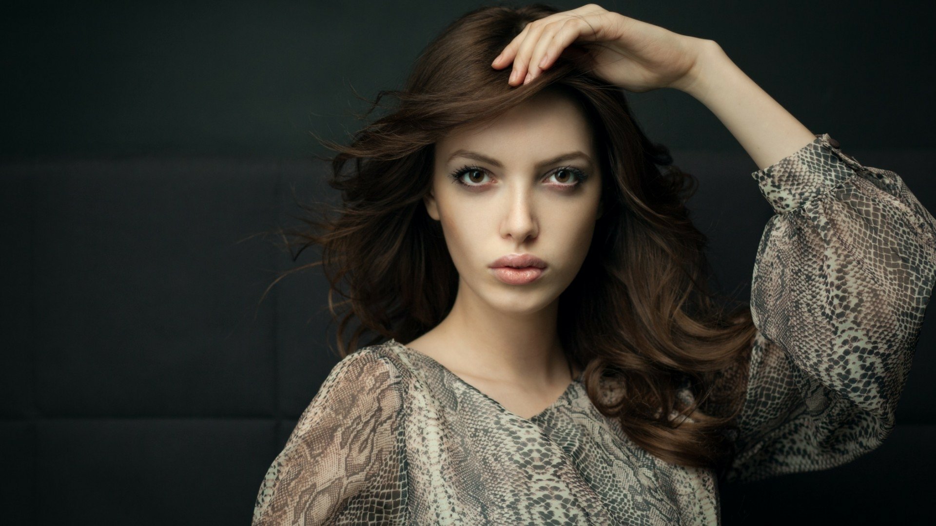 Radiant Woman’s Face | HD Portrait Wallpaper