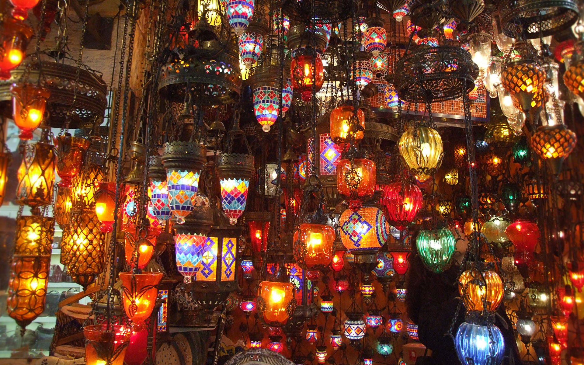 Download Man Made Lantern HD Wallpaper