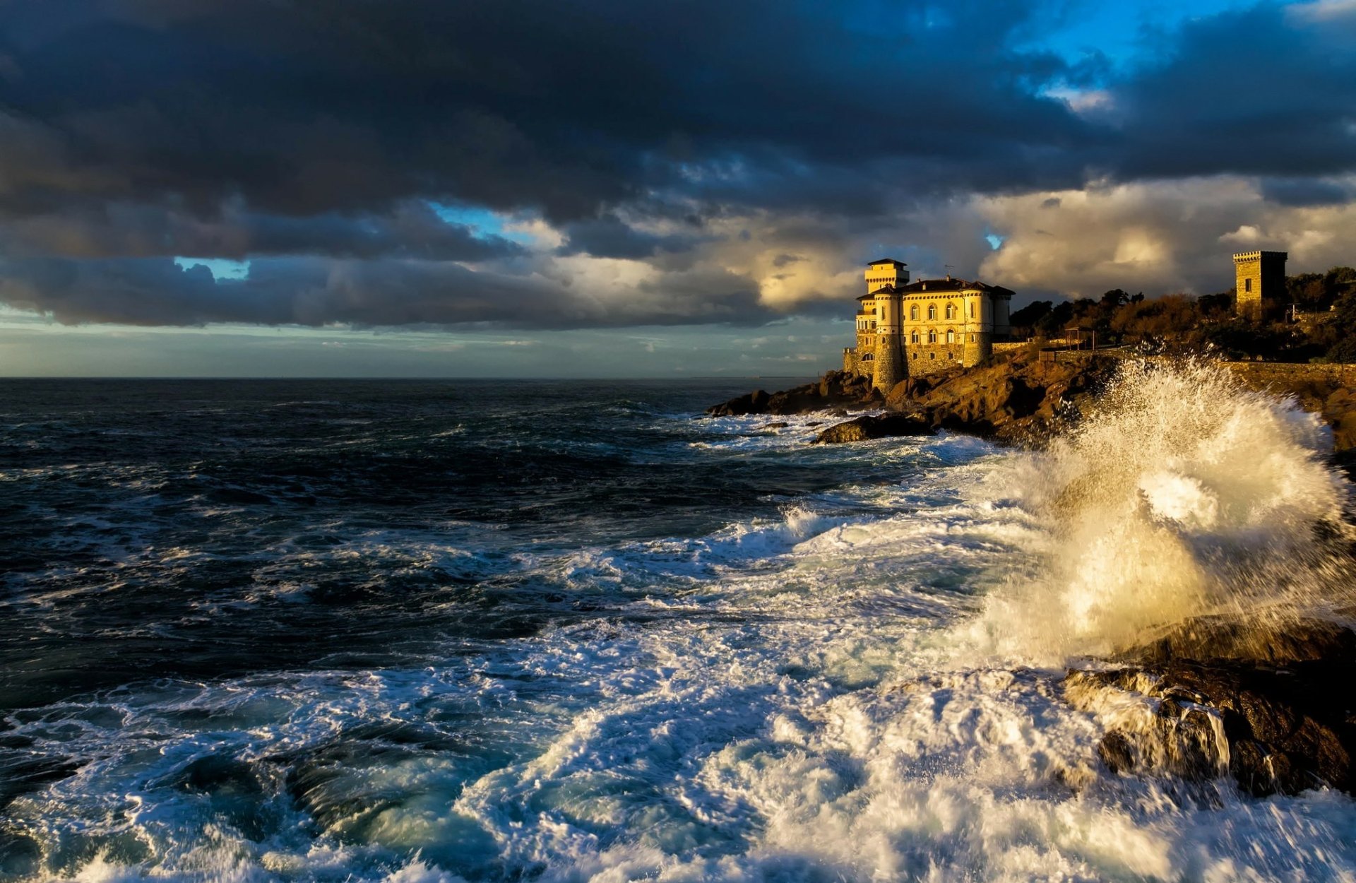 Castle at Stormy Seashore — Waves & Clouds | HD Wallpaper | 2048x1333 ...
