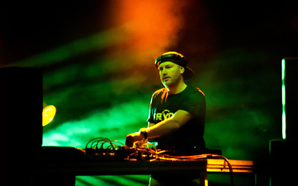 Download Music Eric Prydz HD Wallpaper