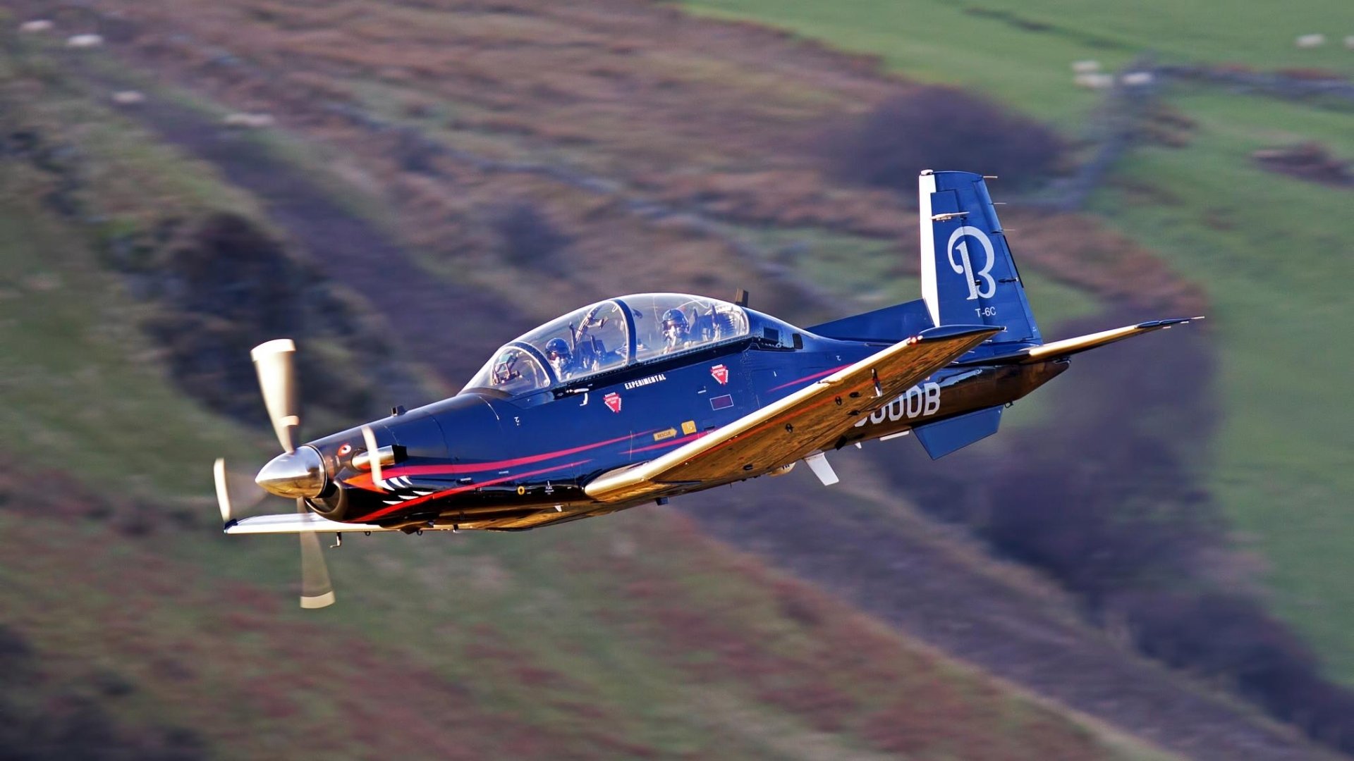 Beechcraft T-6 Texan II - Military Trainer HD Wallpaper