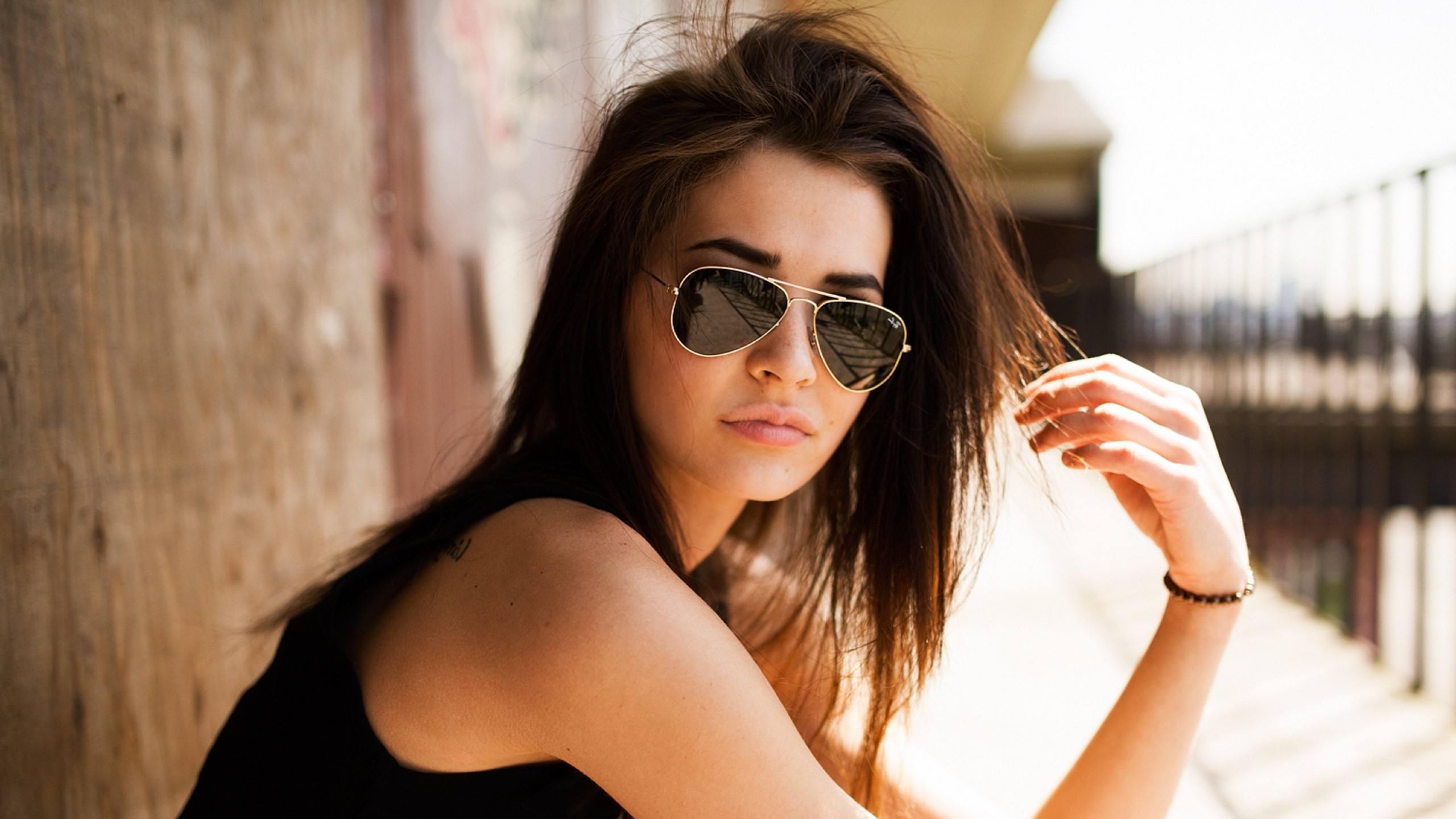 Stunning Woman Model HD Wallpaper