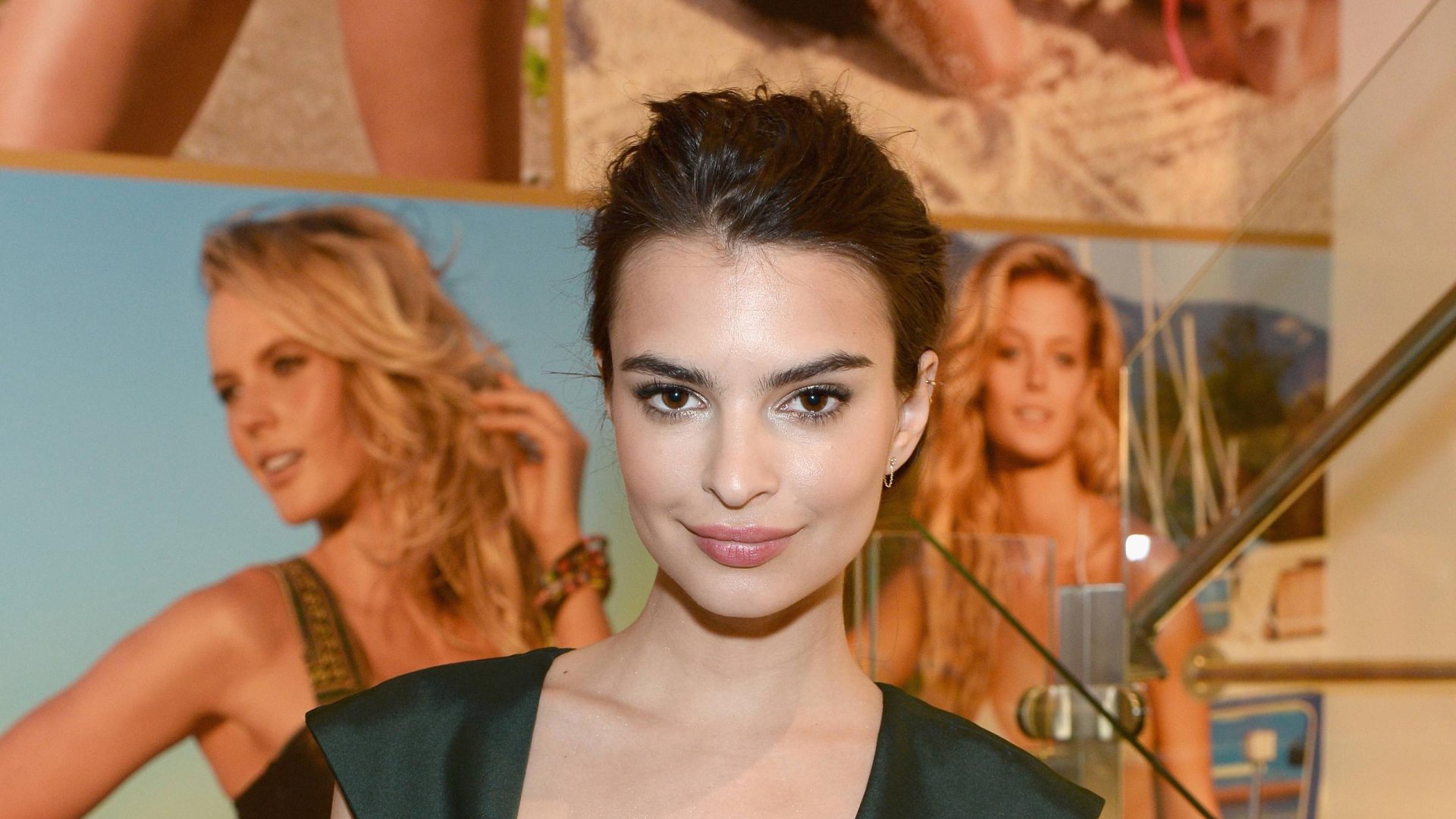 Download American Model Celebrity Emily Ratajkowski HD Wallpaper