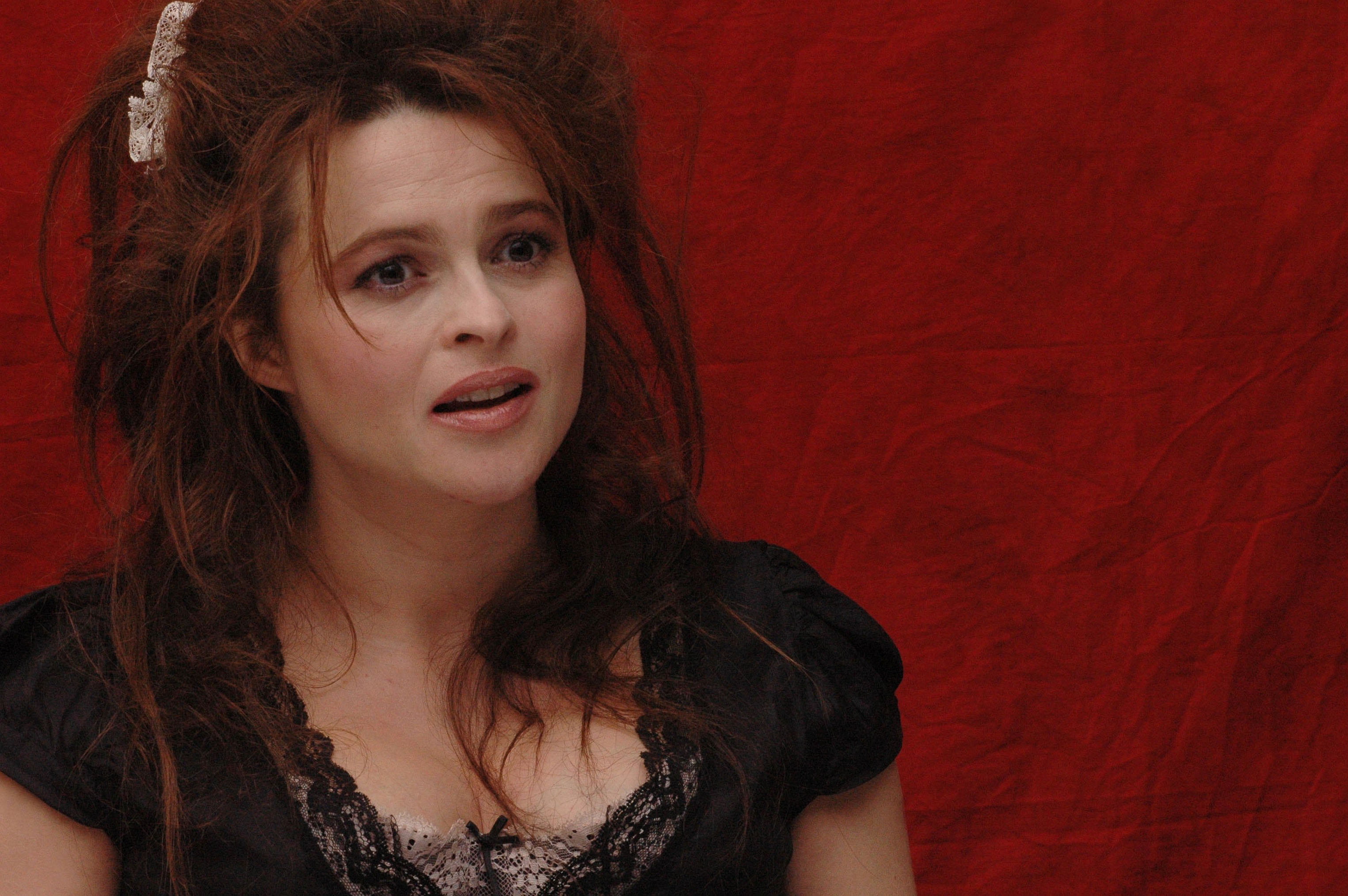 Download Celebrity Helena Bonham Carter HD Wallpaper
