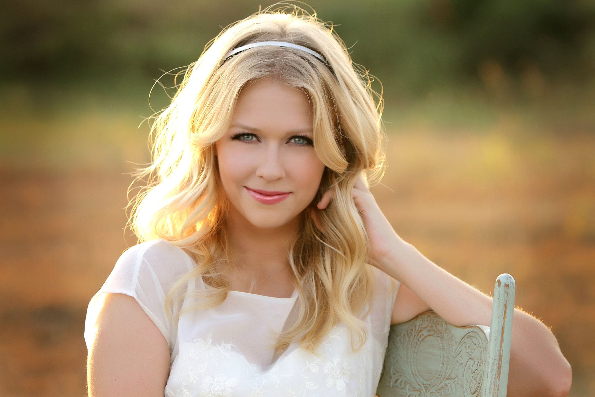 Download Music Rachel Rhodes 4k Ultra HD Wallpaper