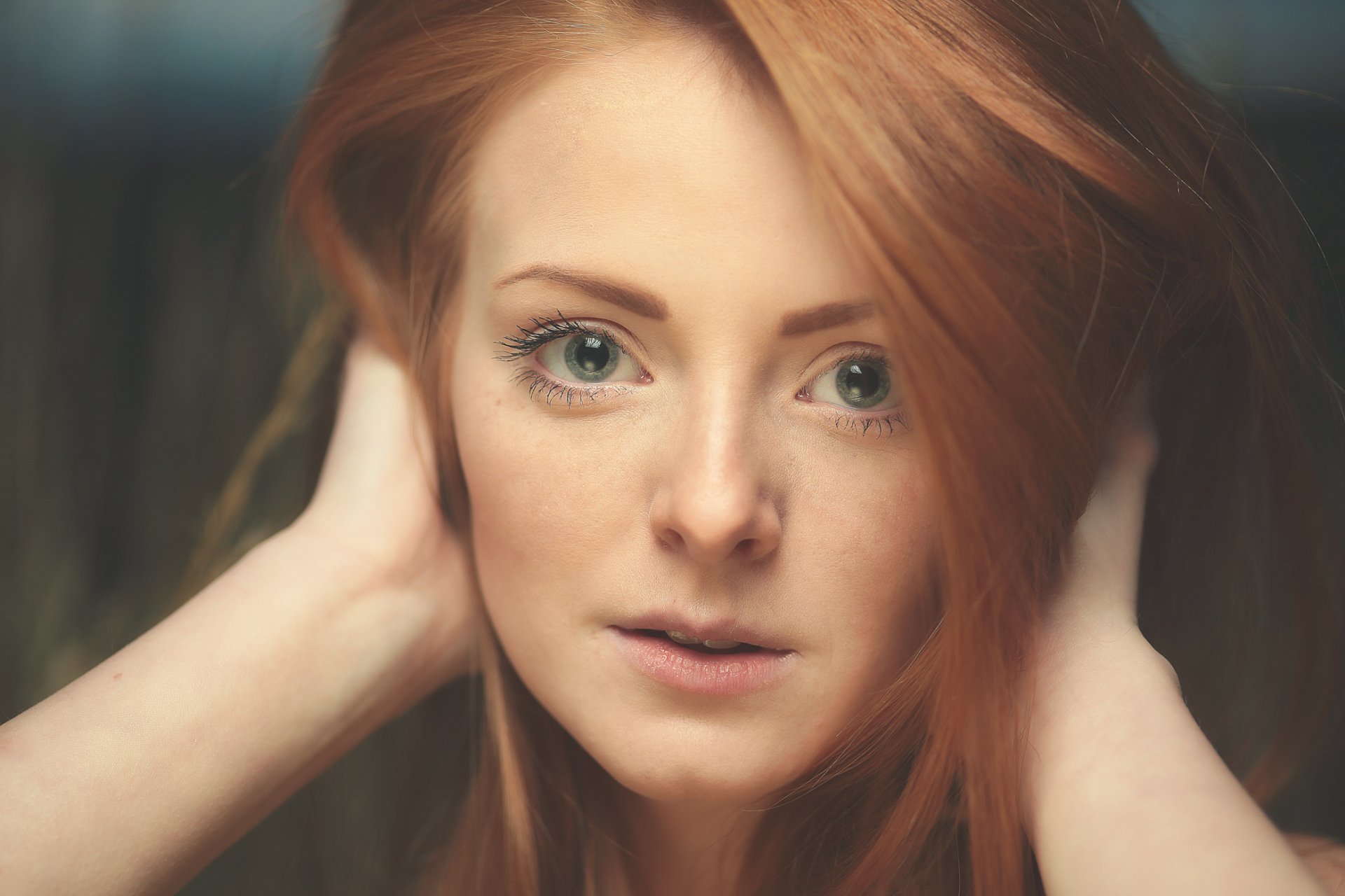 Download Woman Face HD Wallpaper