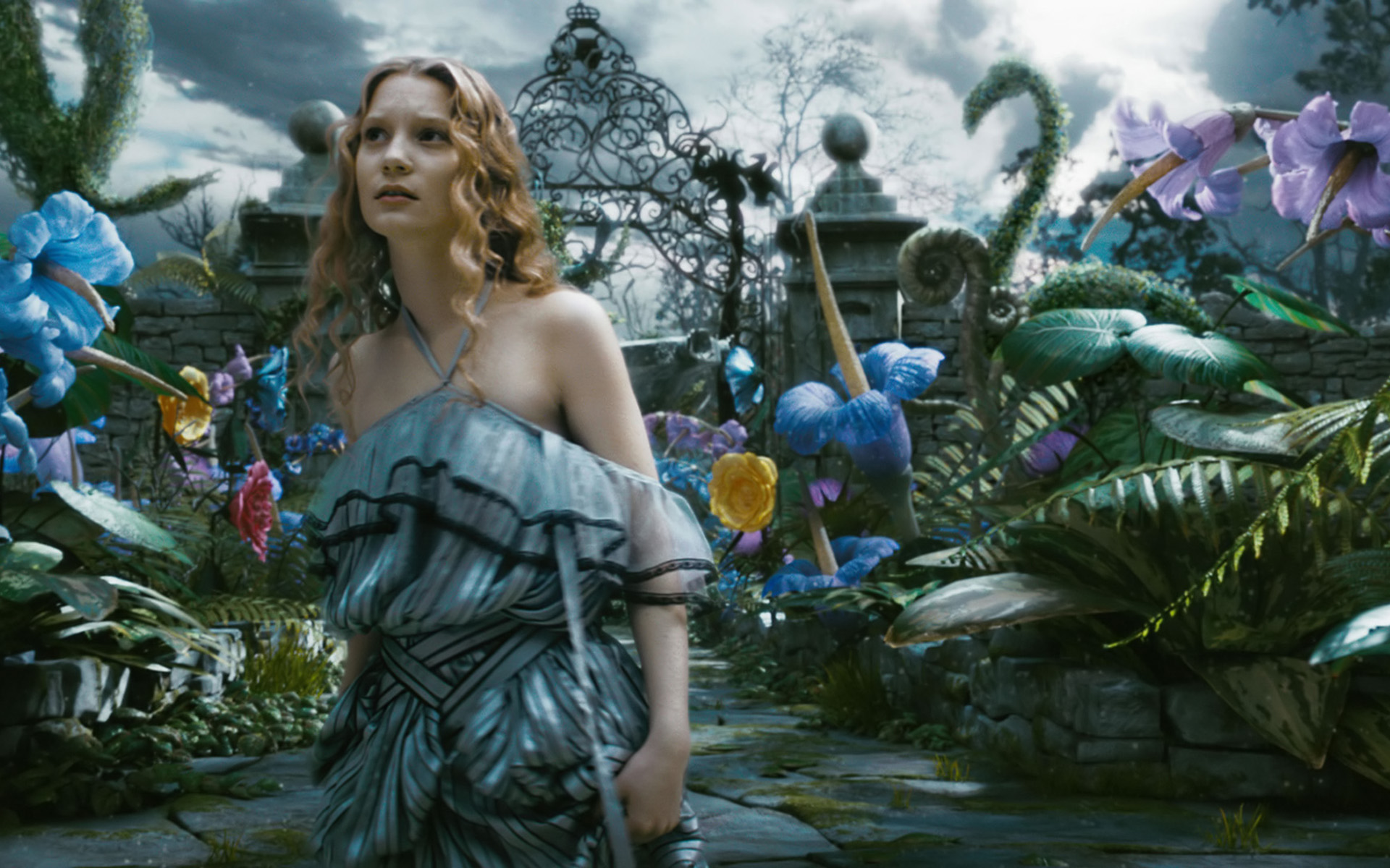 Download Movie Alice In Wonderland (2010) HD Wallpaper