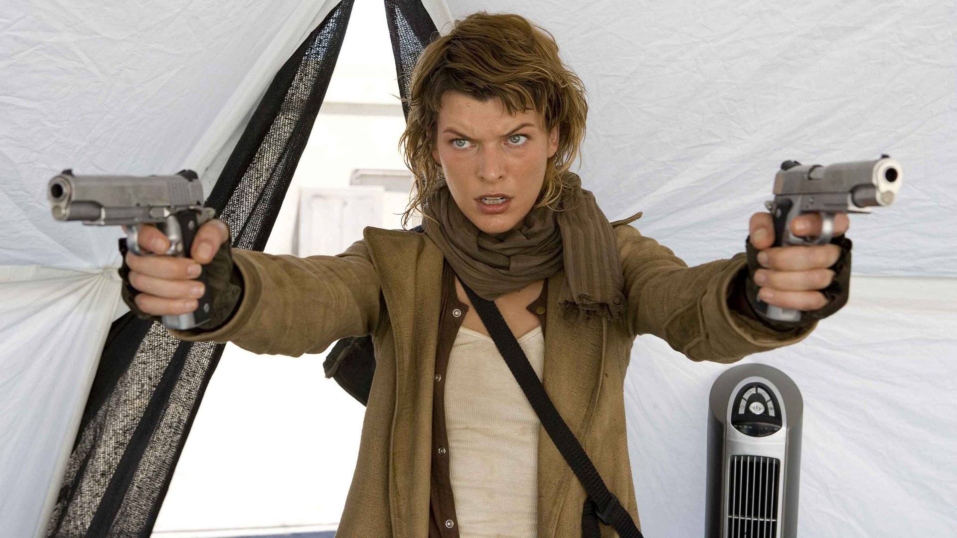 Download Milla Jovovich Movie Resident Evil: Extinction HD Wallpaper