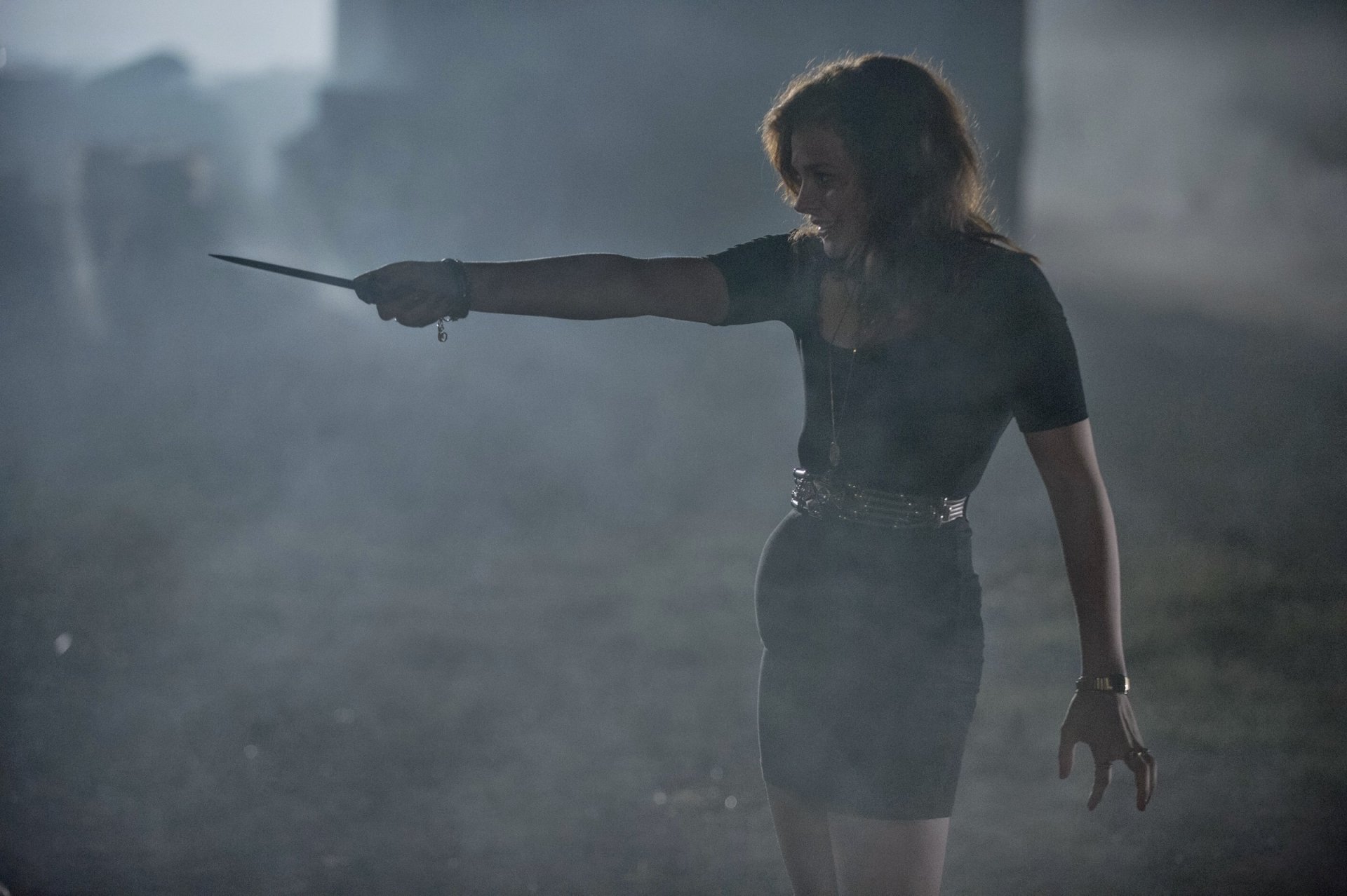 Dark Places HD: Chloë Grace Moretz Grips the Shadows