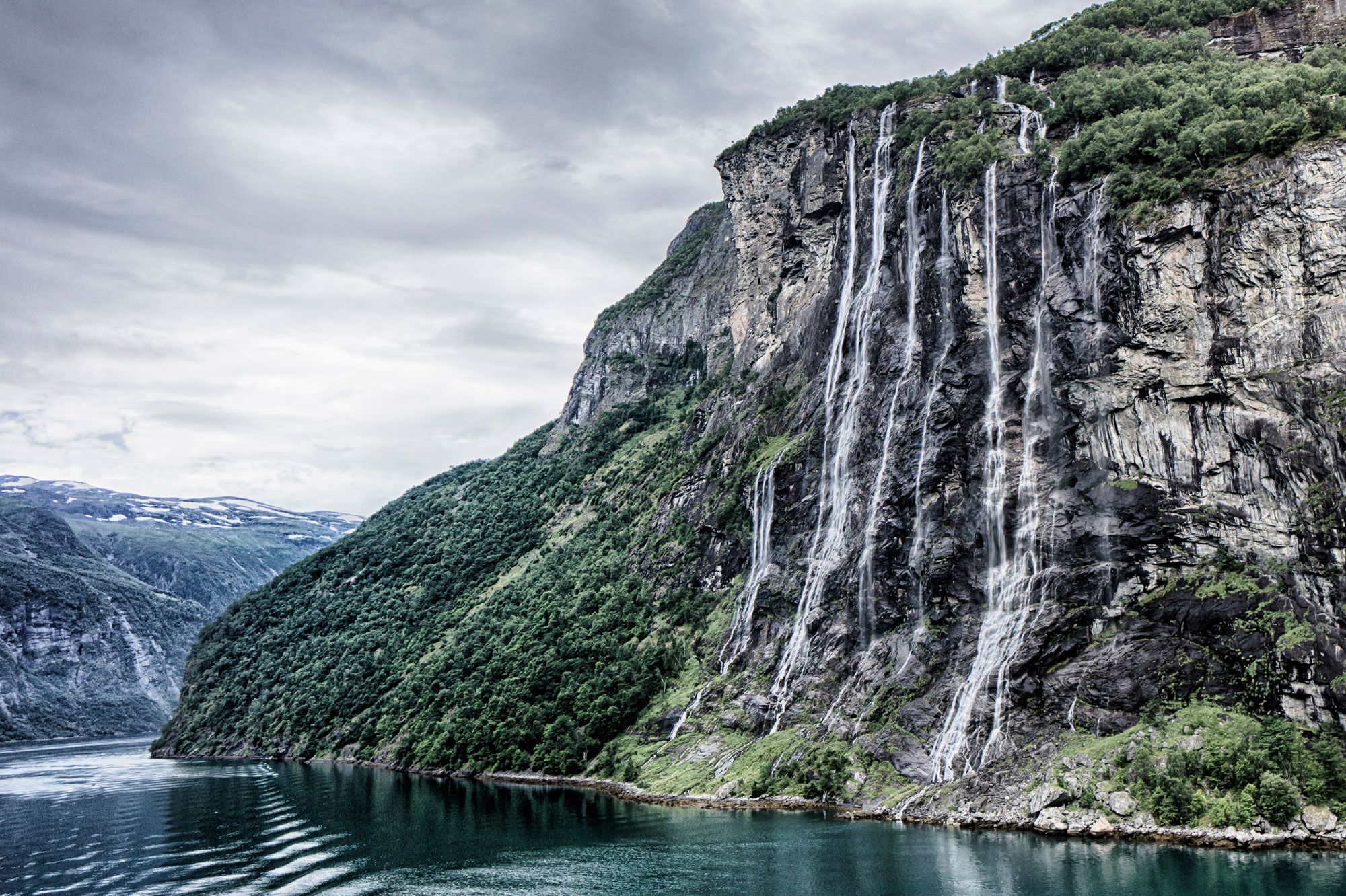 Seven Sisters Waterfall
