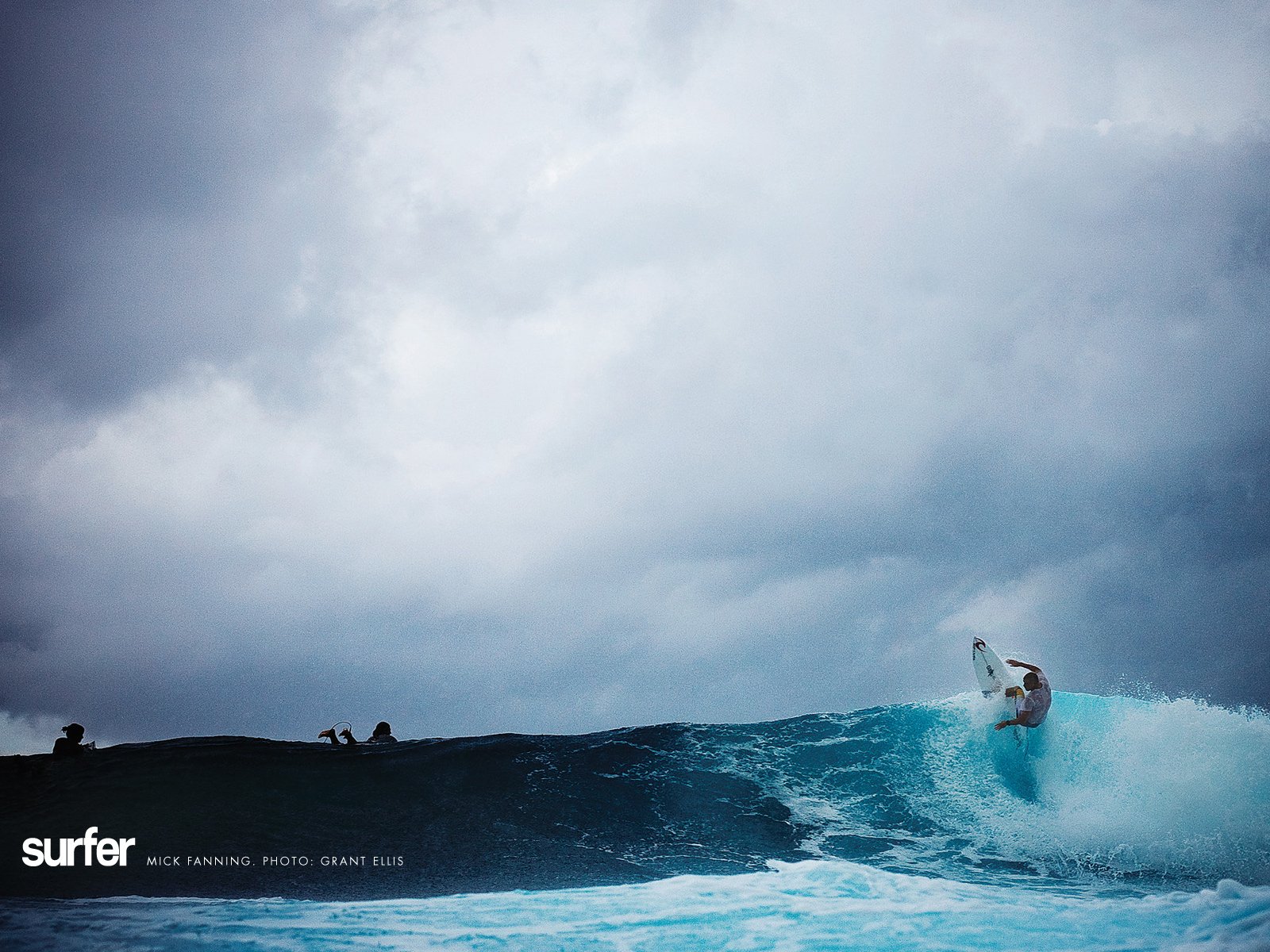 Download Surfing Sports Wallpaper