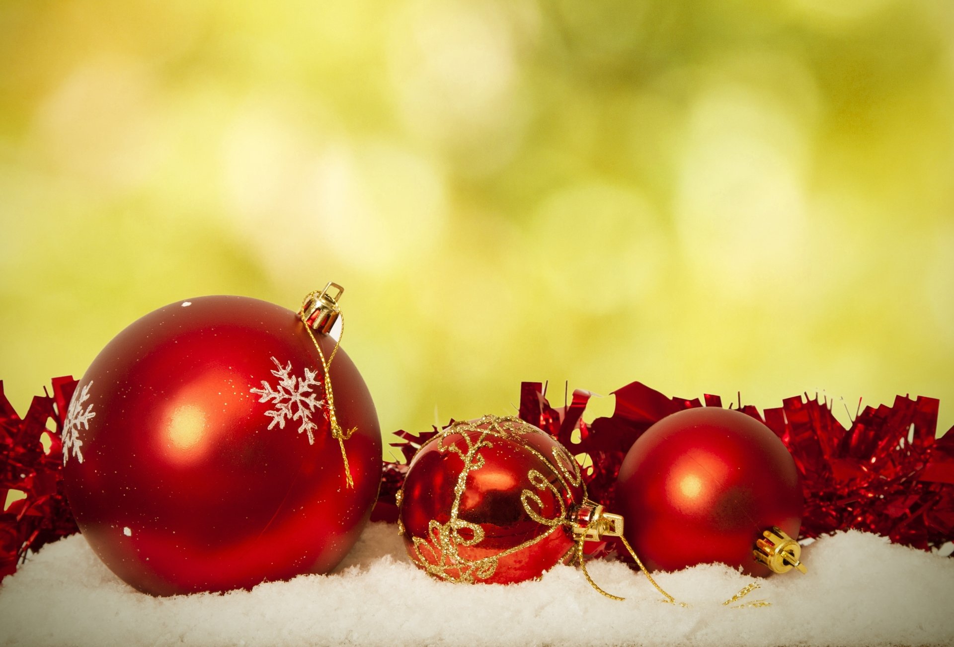 Download Christmas Ornaments Holiday Christmas 4k Ultra HD Wallpaper