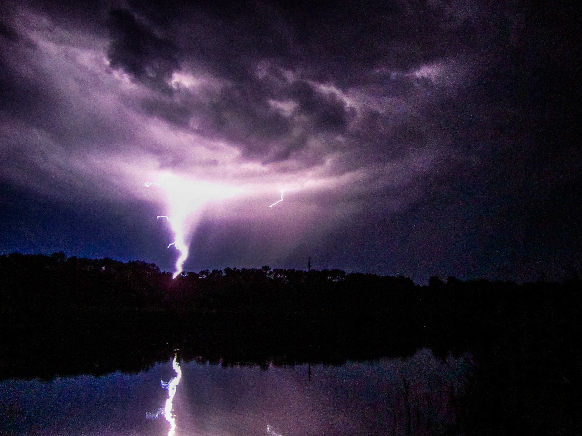 Download Photography Lightning 4k Ultra HD Wallpaper by Vergilius